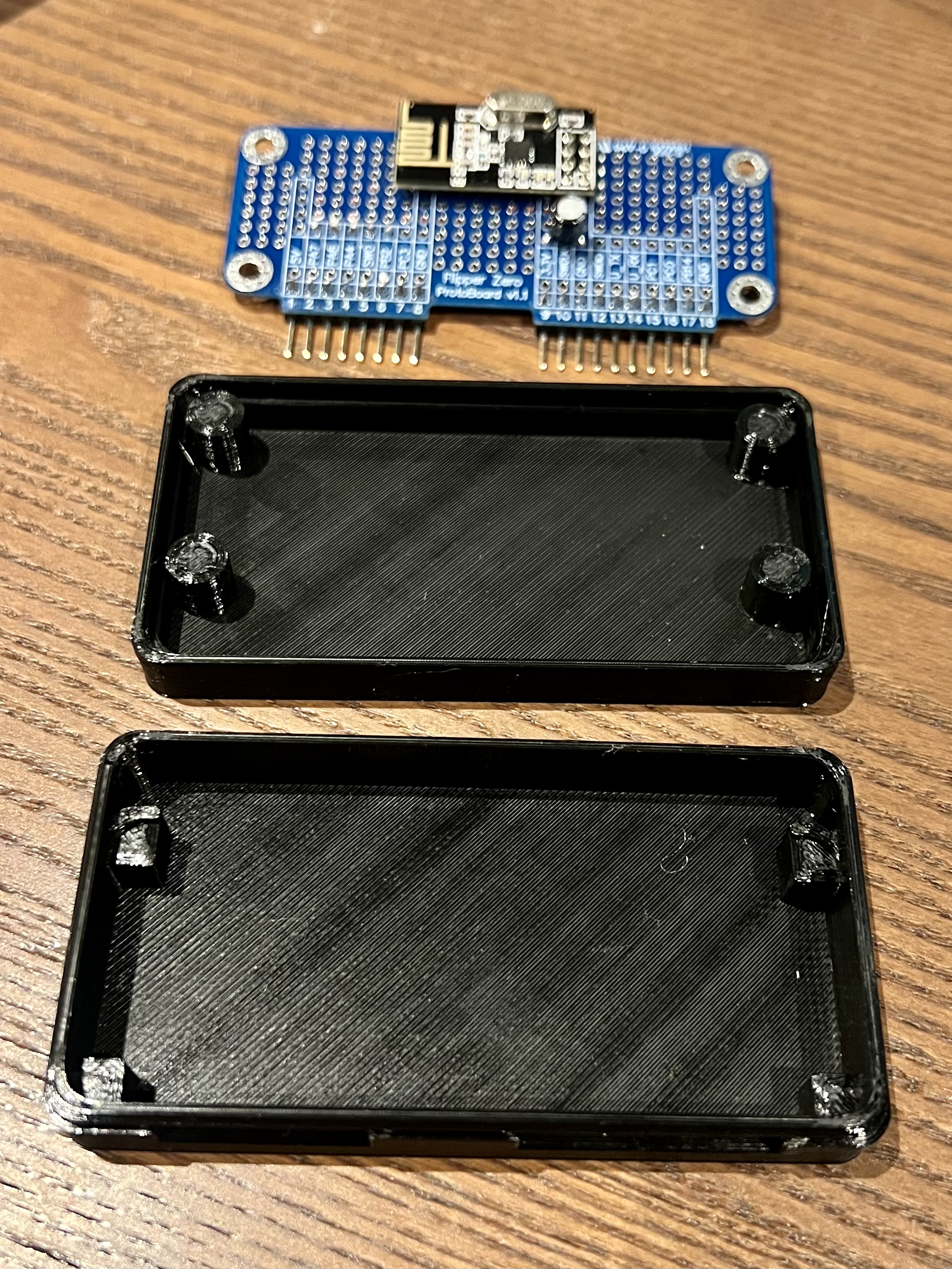 Flipper Zero - Small ProtoBoard Snap Enclosure por netpaq | Descargar ...