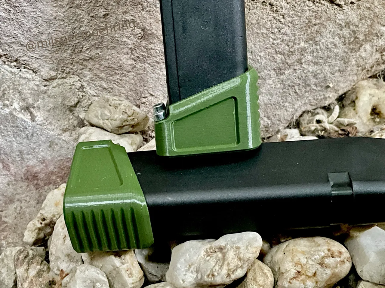 Custom Glock 17 9 x 19 +3 Magazine Extensions by milspecmoehring ...