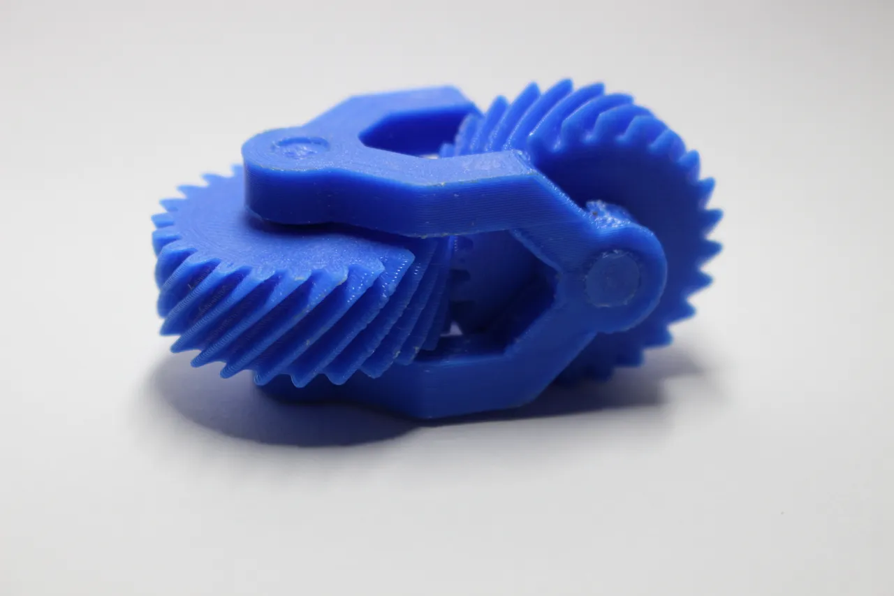 Helical Fidget Gears by Andrew Deml | Download free STL model ...