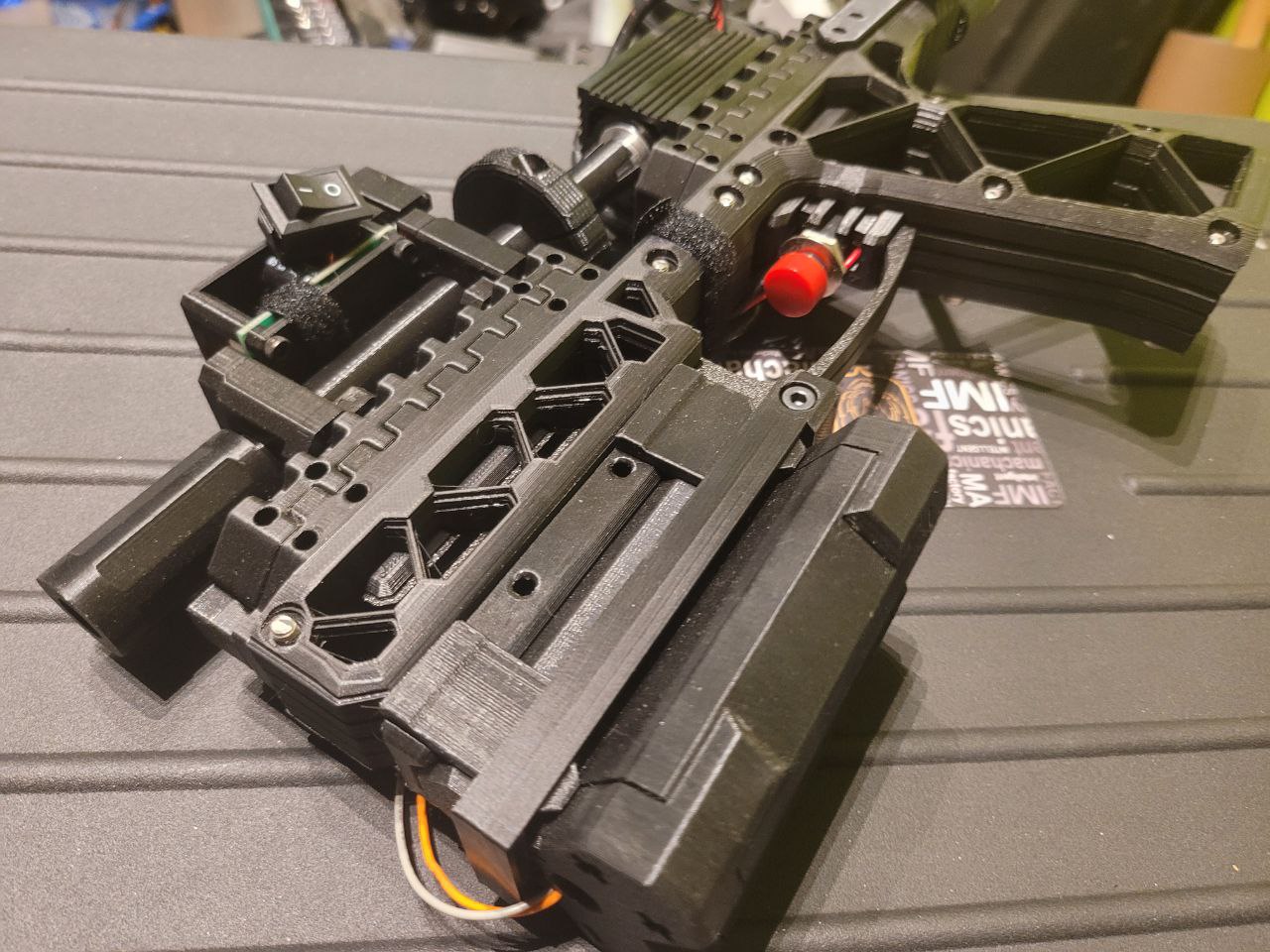 Laser Gun Frame Prototype by Piro | Download free STL model ...