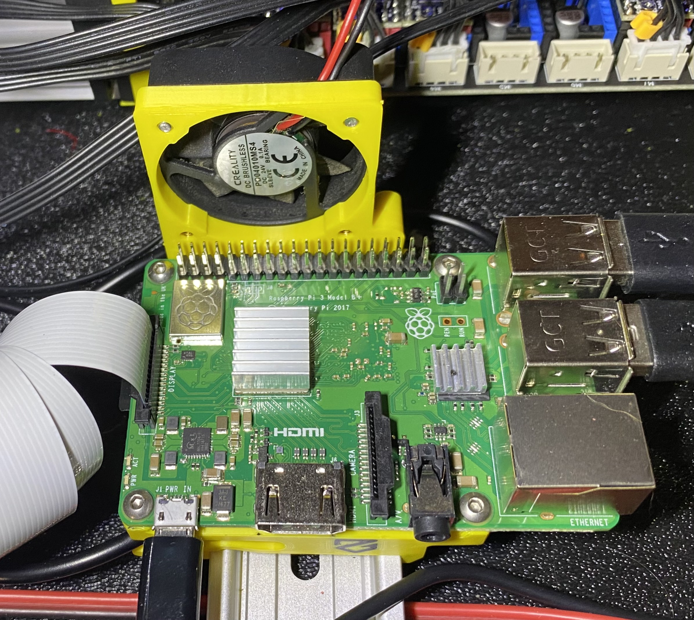 4010 fan DIN mount with heat set inserts by willnewton | Download free ...