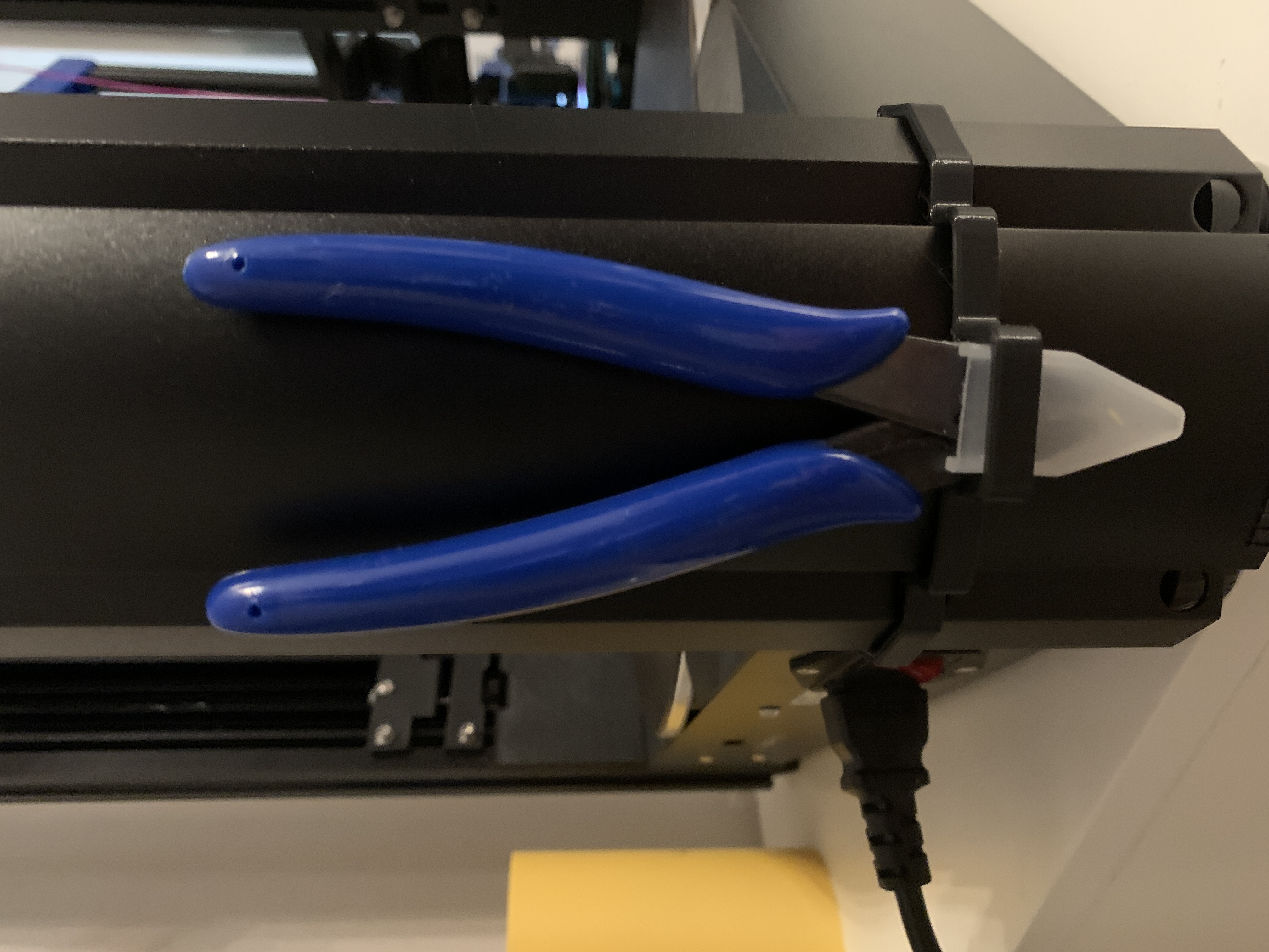 Plier Holder Flsun V400 & Super Racer by C B | Download free STL model ...