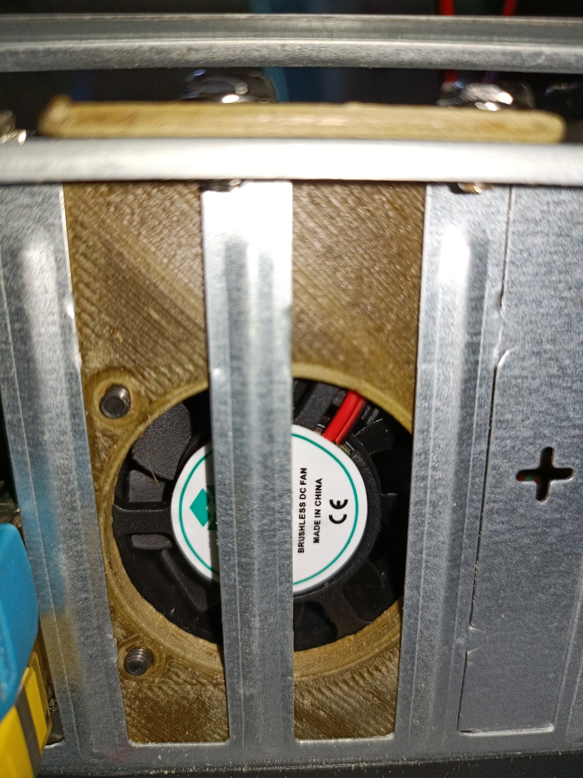 PCI low profile slot 40mm fan by Zer0s | Download free STL model ...