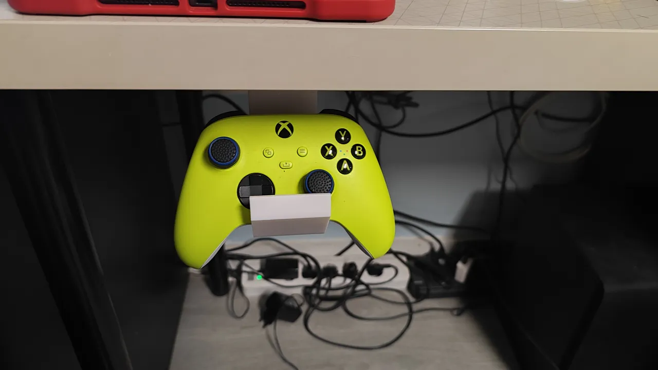 Underdesk Controller Holder by Superus | Download free STL model ...