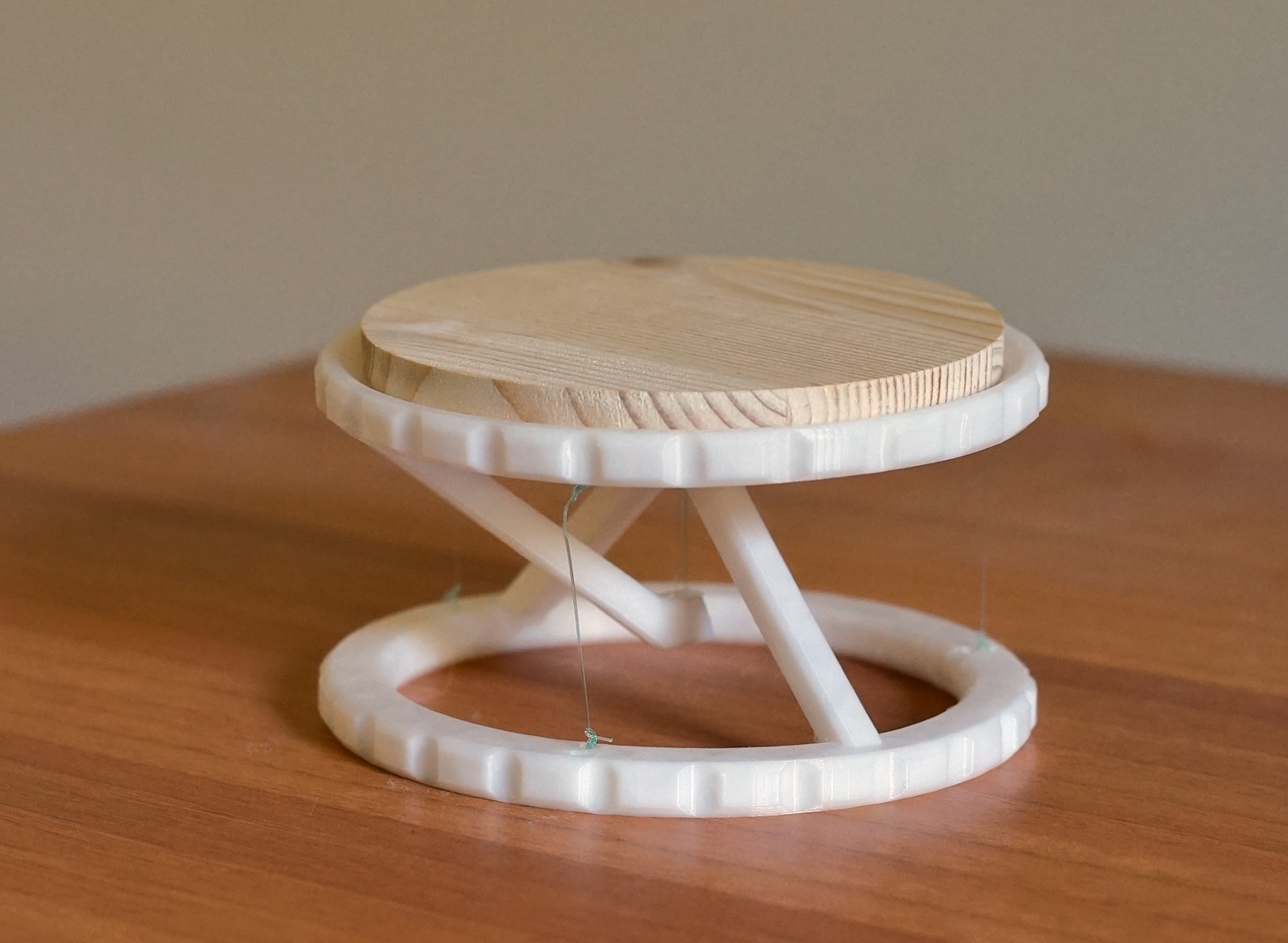 Tensegrity Stand with optional wood top by Turnipcat | Download free ...