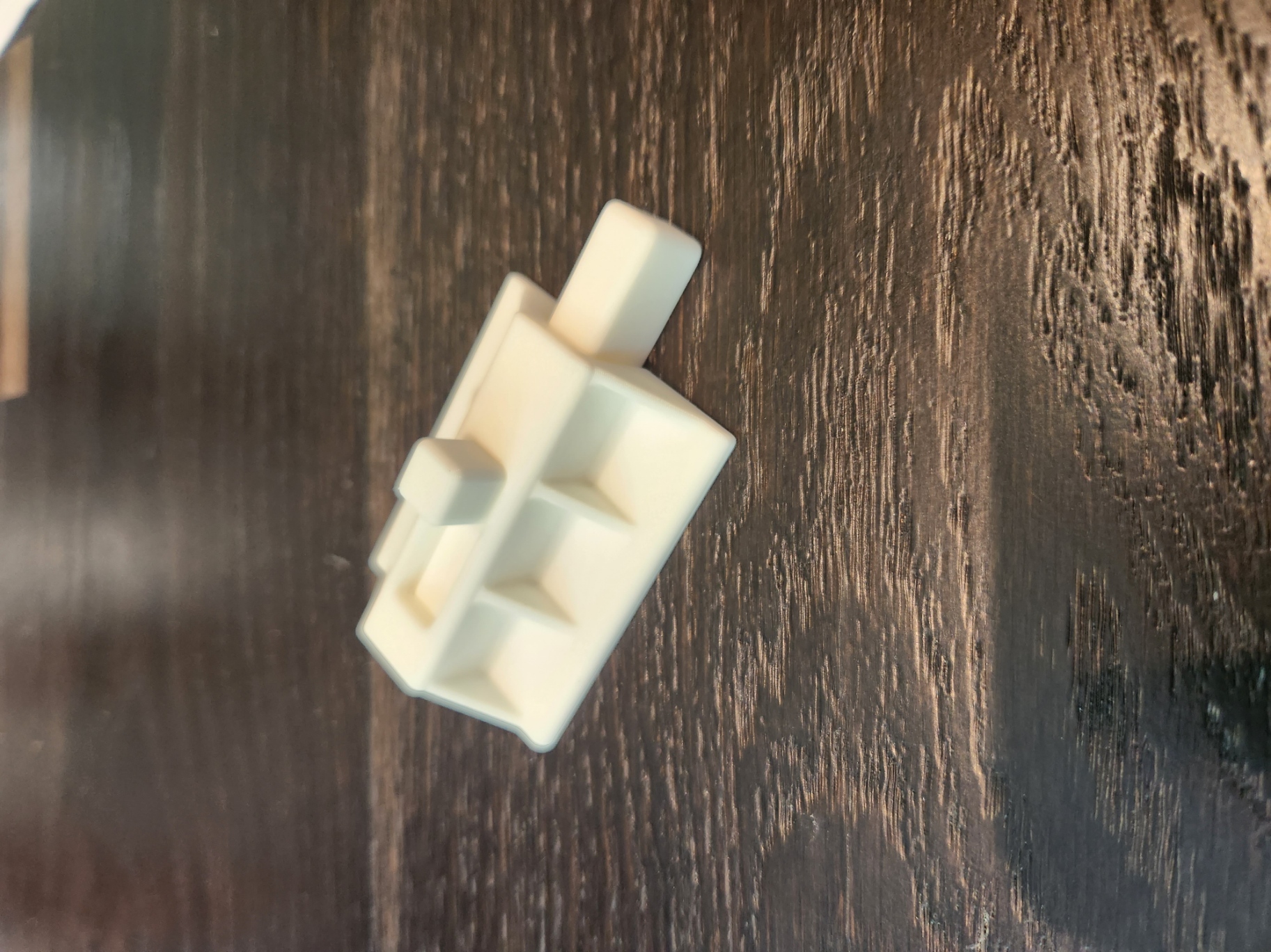 Lock for childproofing a closet door by lehighluke | Download free STL ...