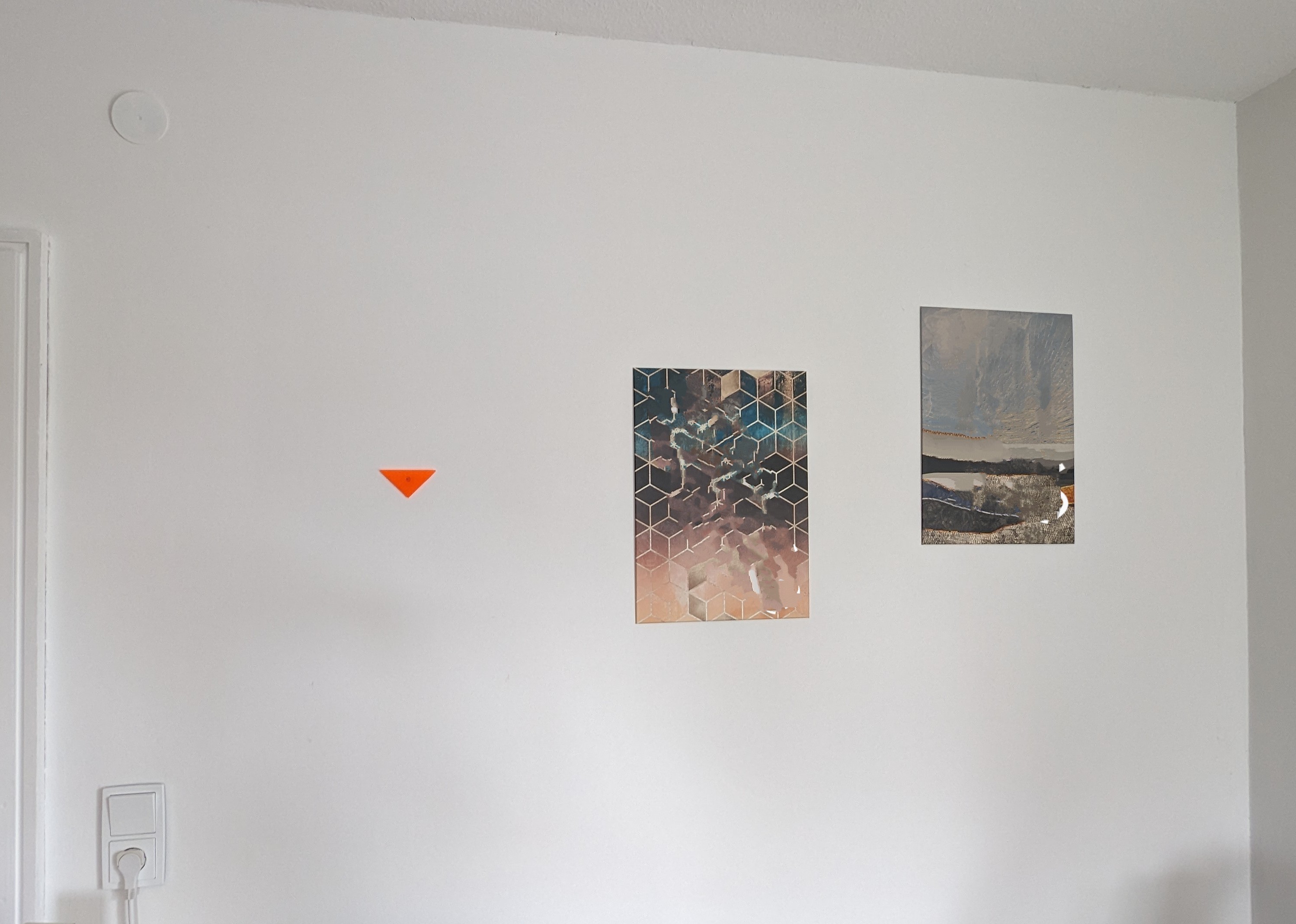 Displate Mount - Nail-Based Solution Without Magnets by Till | Download ...