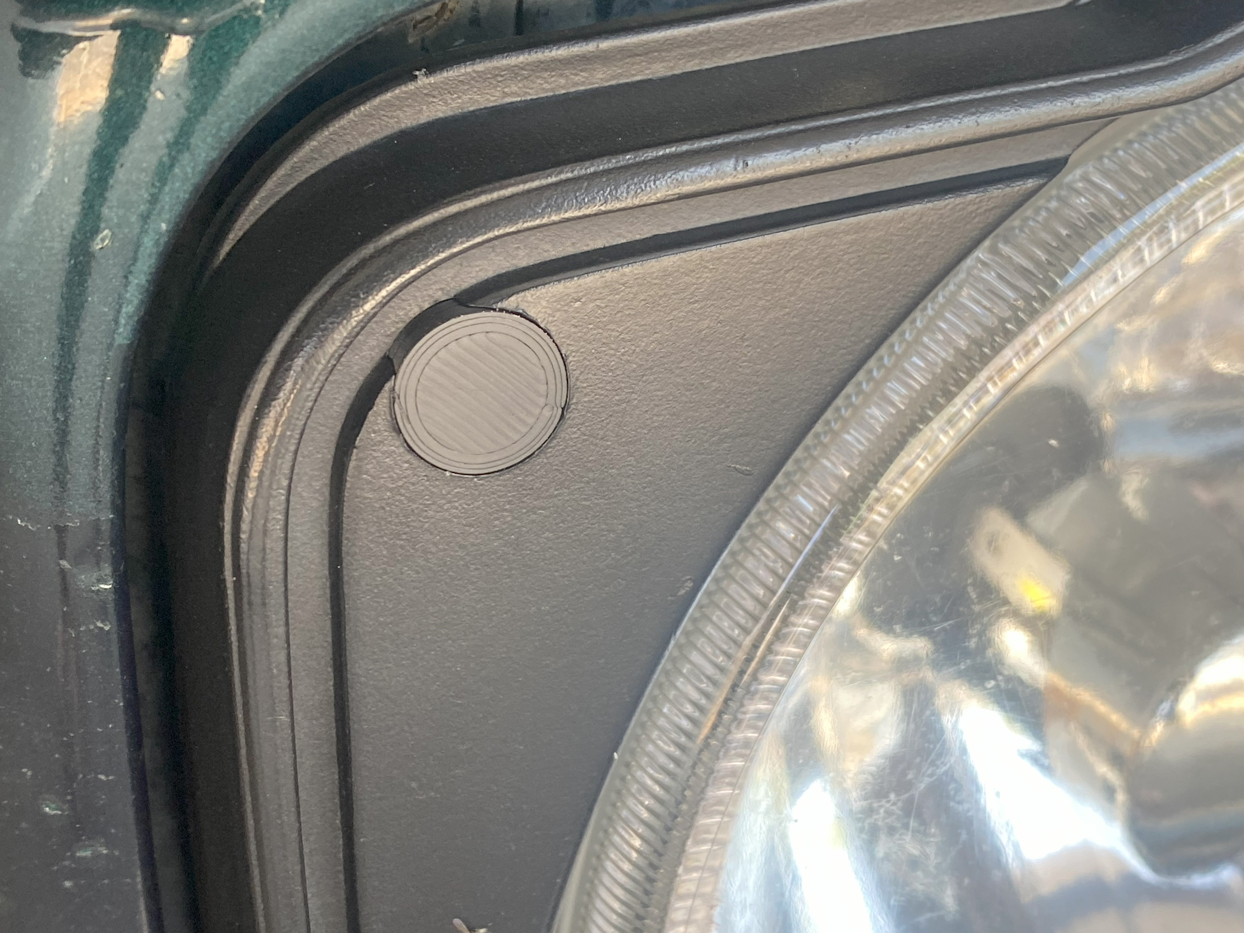 VW Golf 1 Cabriolet Facelift (1988-1993) 4-round Grille Screw Caps by ...