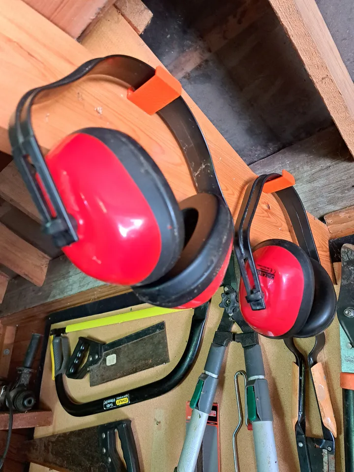 Ear protection wall mounts by Mauro Janssens | Download free STL model ...