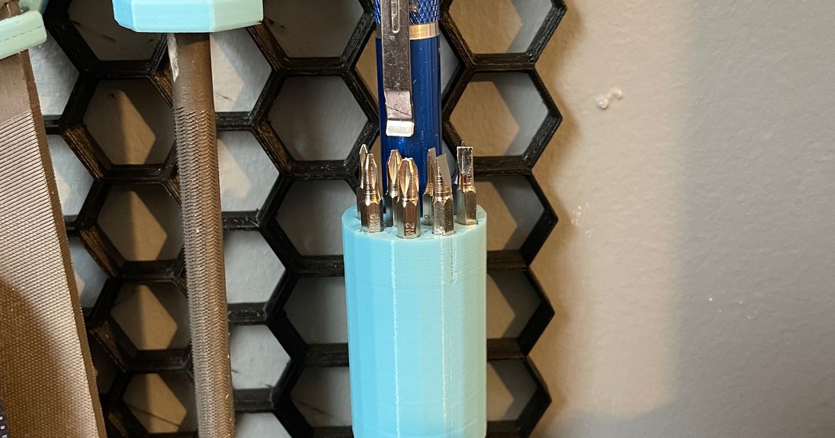 Honeycomb Storage Wall Screwdriver Holder by Starman27 | Download free STL model | Printables.com