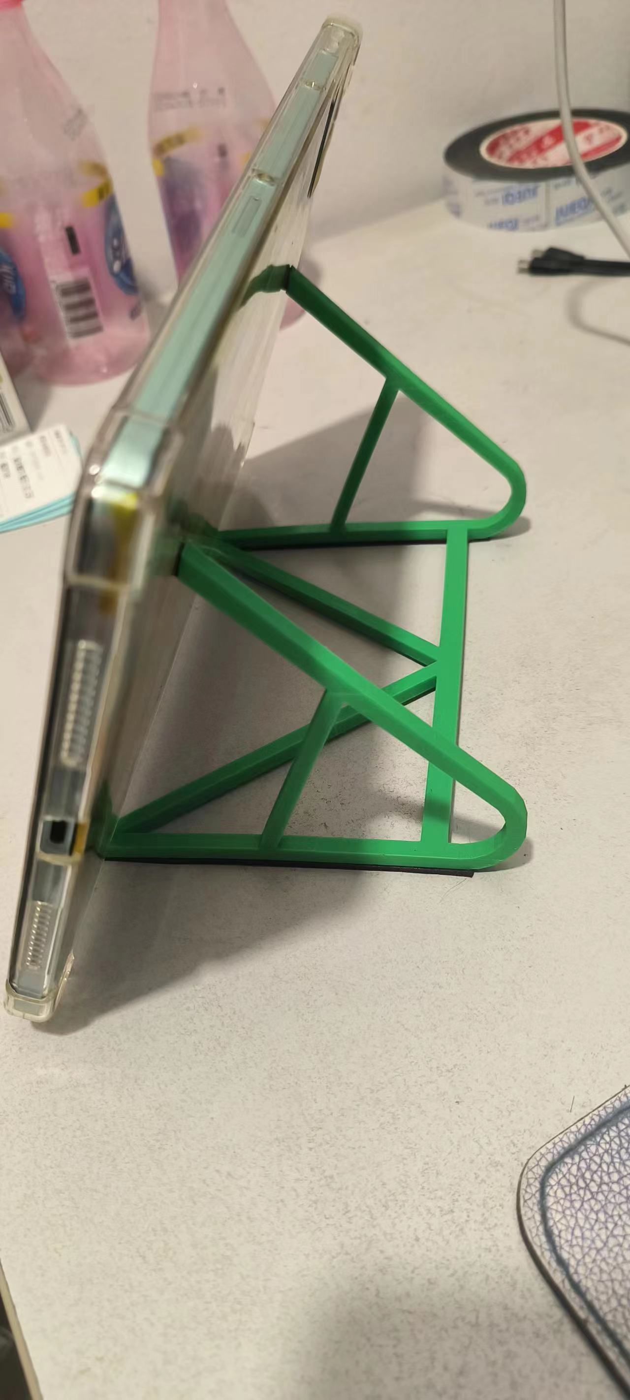 tablet stand by guan bj | Download free STL model | Printables.com