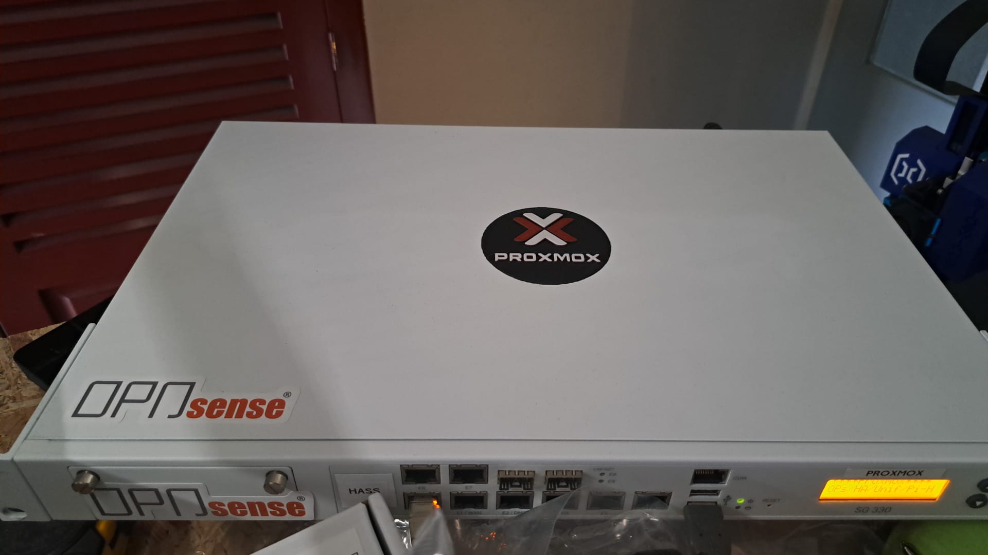 Proxmox logo for your MoxBox by Pepijn van Vliet | Download free STL model | Printables.com