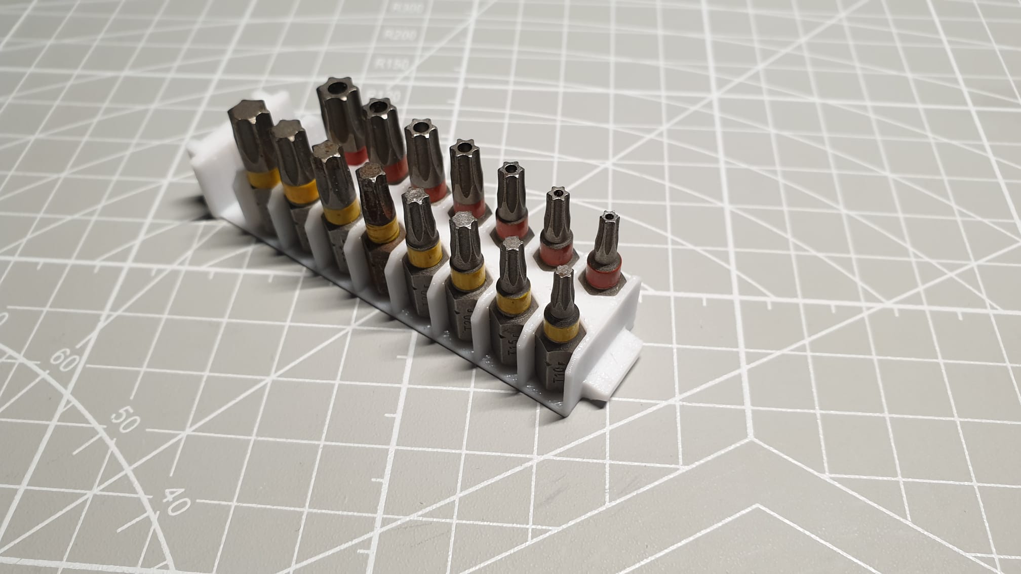 Bit Holder Bosch Professional Pick & Click by patto | Download free STL ...