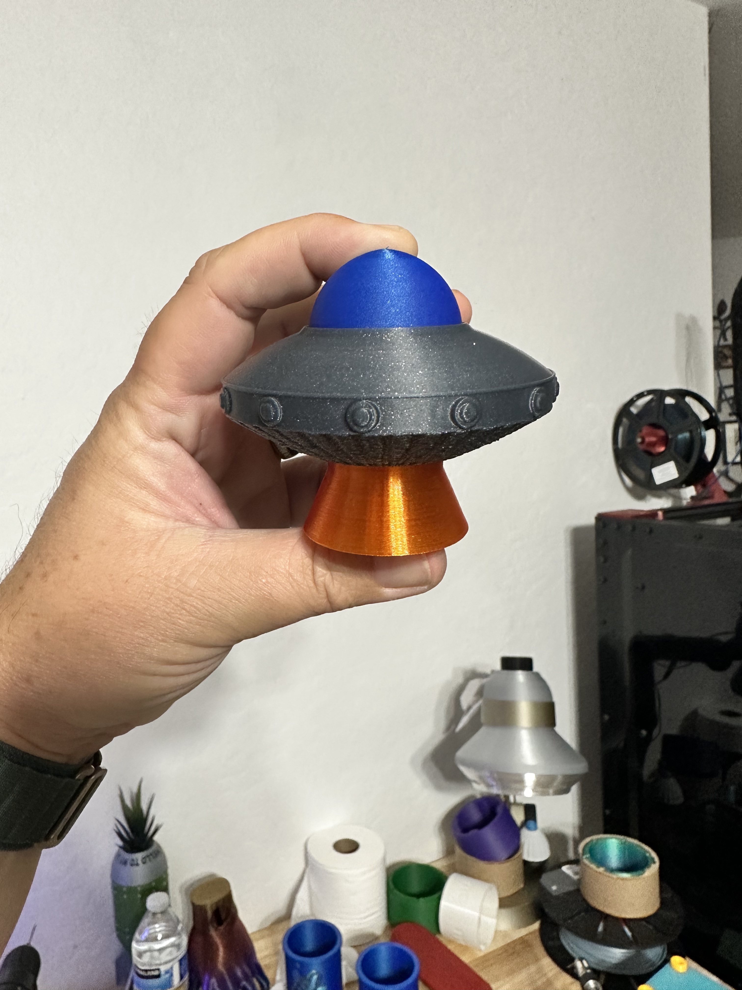 Chibi Alien UFO stash container print in place Fidget Toy by ...