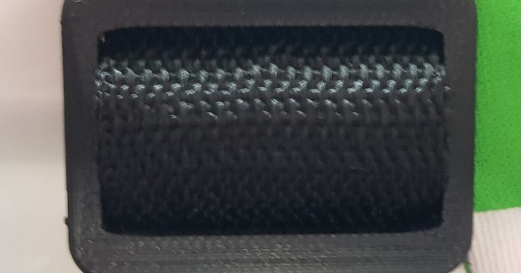 Strap lock for 32-35mm straps by layershifter | Download free STL model ...