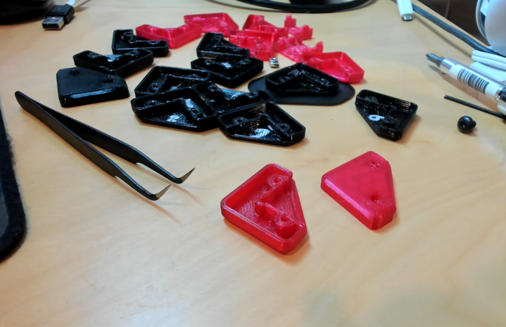 Voron Trident 2020 Corner Panel Clip 4mm with 1.8mm wall by AzaB2C ...