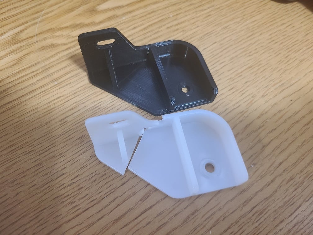 Whirlpool Ice Maker Mounting Bracket by Xypher2000 | Download free STL ...