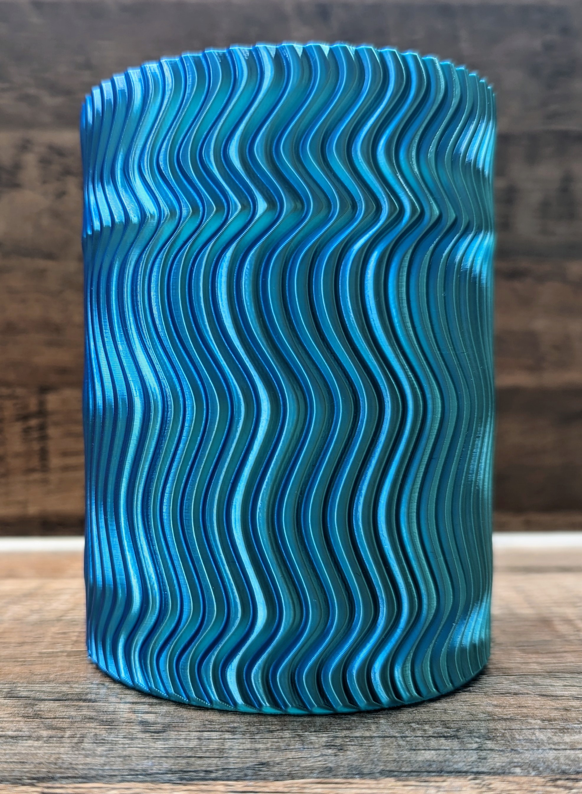 Vase #19 "Waves" by Vazzed | Download free STL model | Printables.com