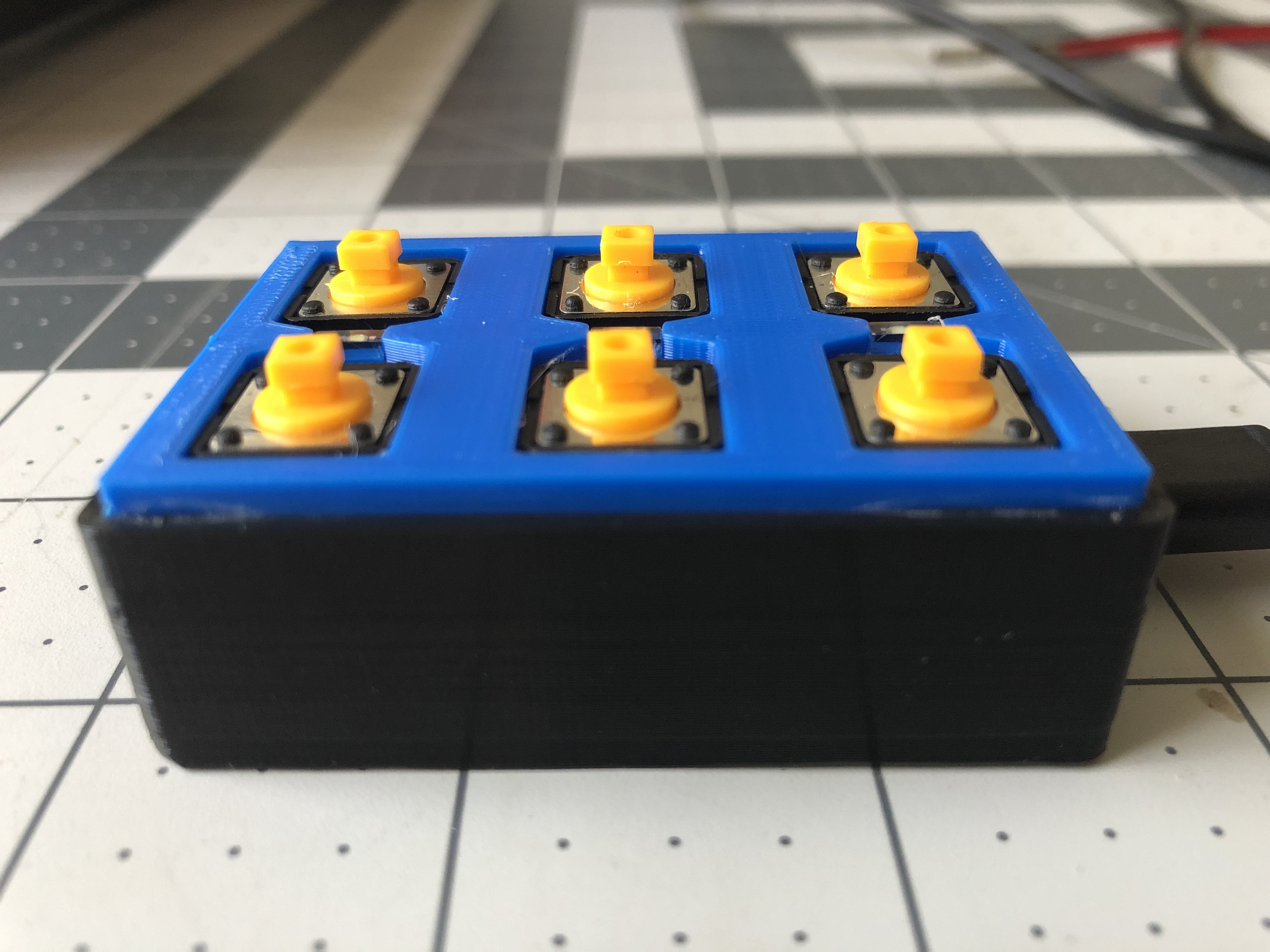 Mini HID Keypad by Ryan | Download free STL model | Printables.com