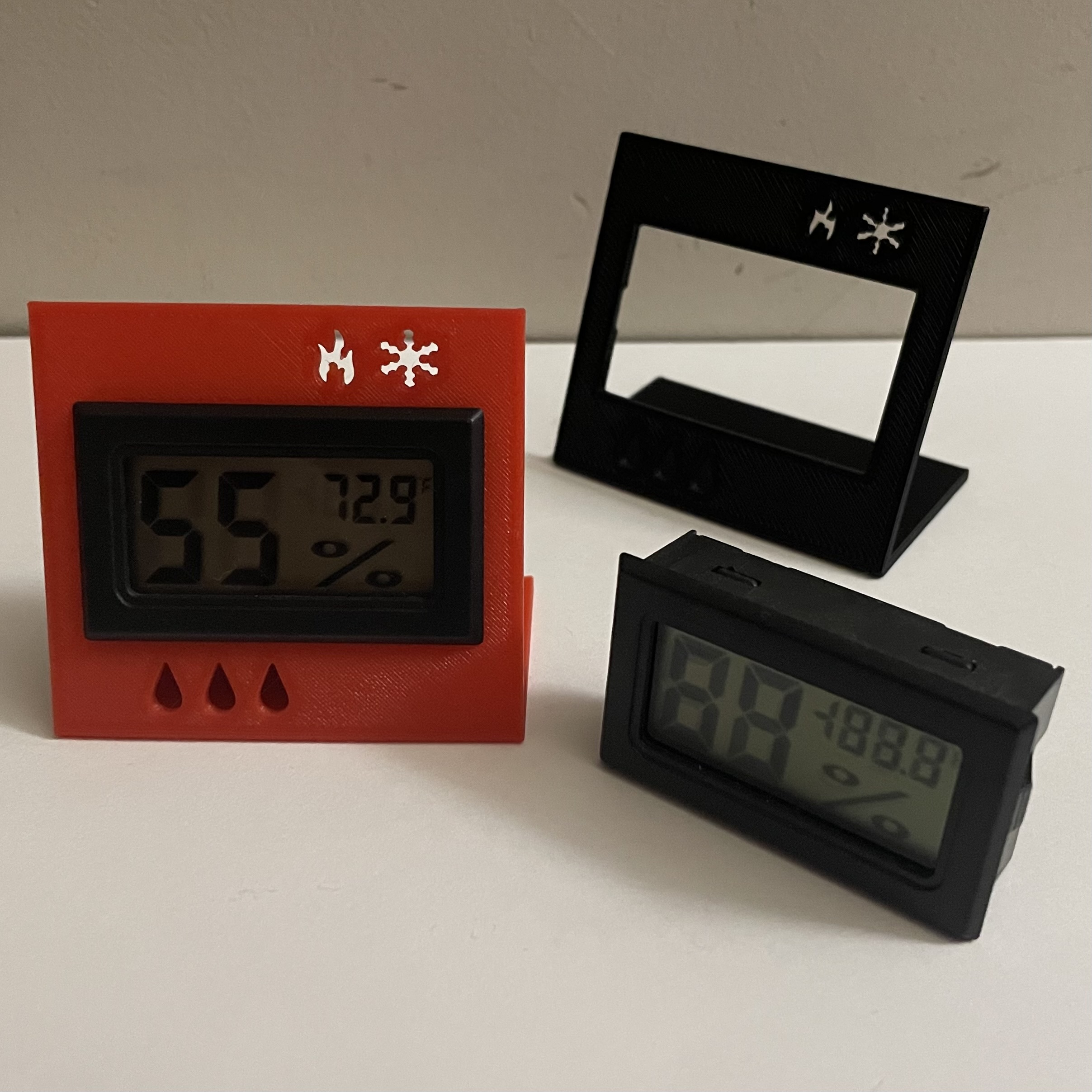 Simple Hygrometer Stand by Crazy4Lookin | Download free STL model ...