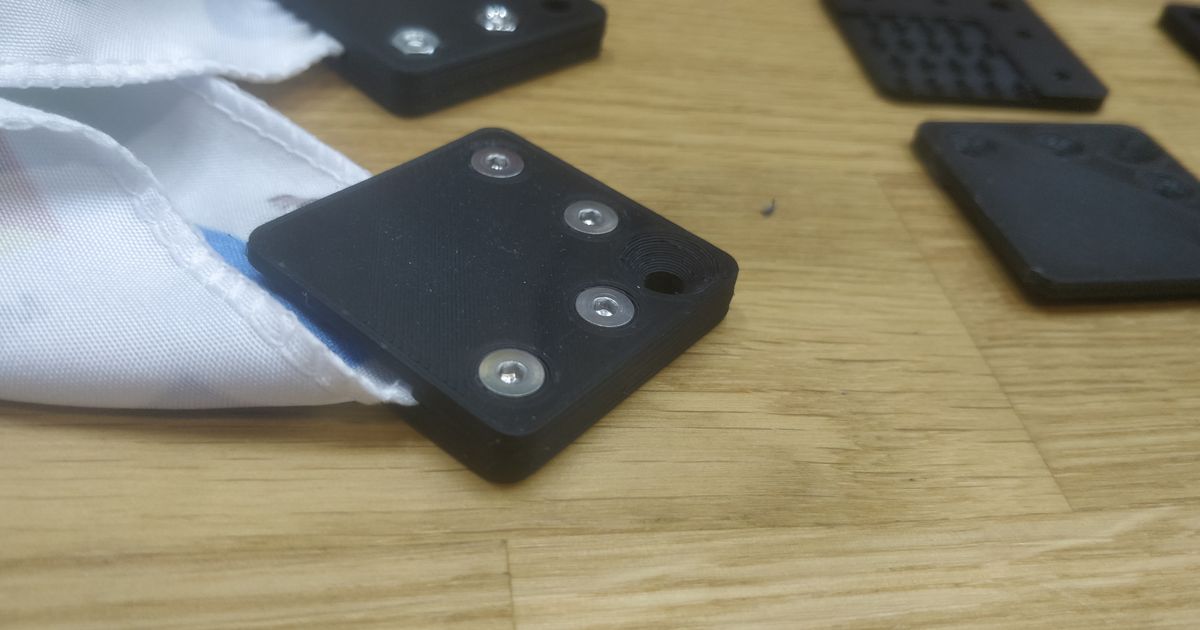 Cloth Hanging Bracket by Kimkash | Download free STL model | Printables.com