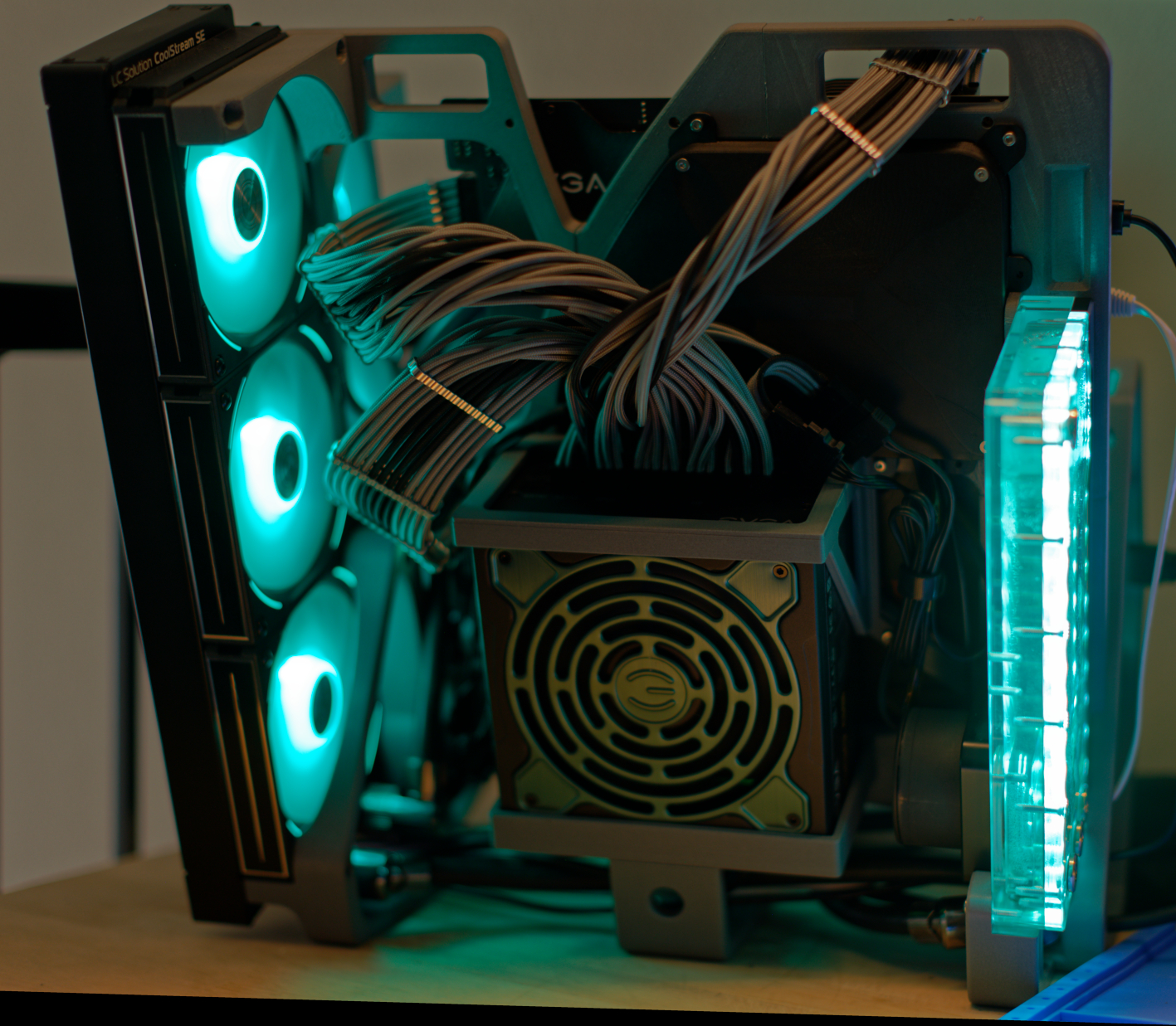 Open PC frame 4 (OPF-4) by Empiricus | Download free STL model ...