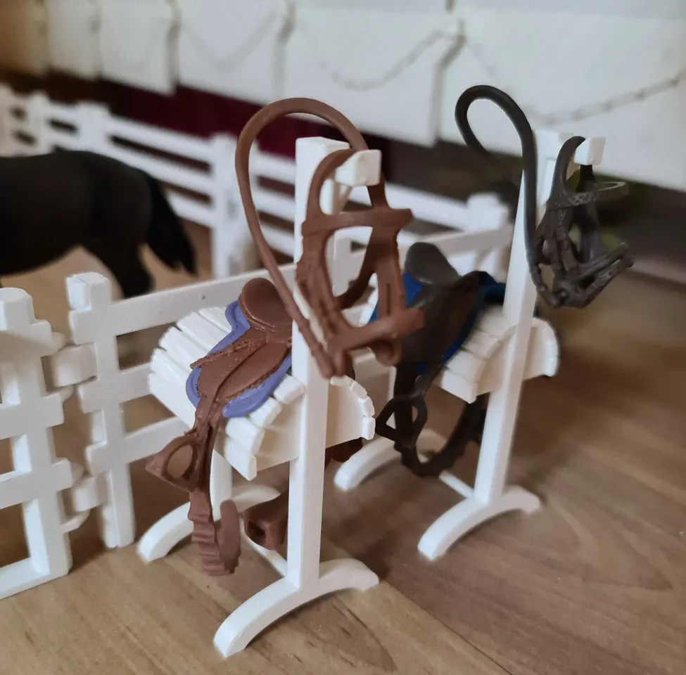 Schleich Horse Club - saddle holder by Hedo3D | Download free STL model ...