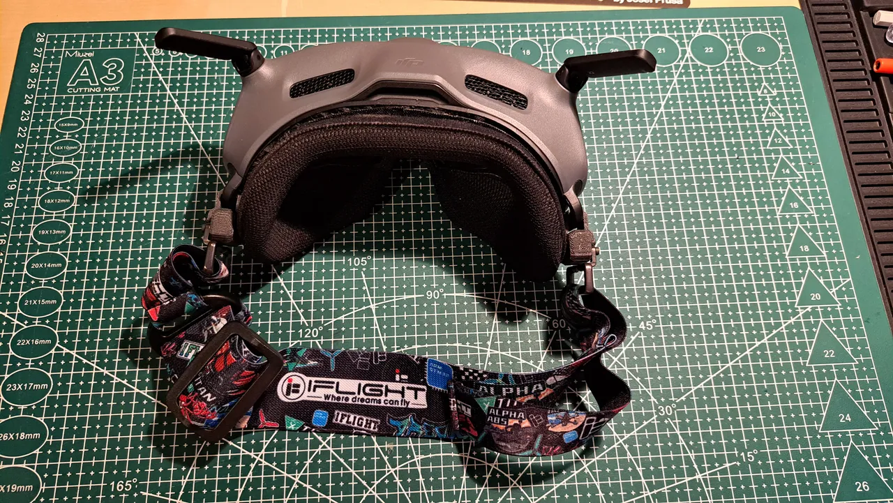 Adapter to attach Headstrap for DJI Goggles V2 to DJI Goggles 2 by ...