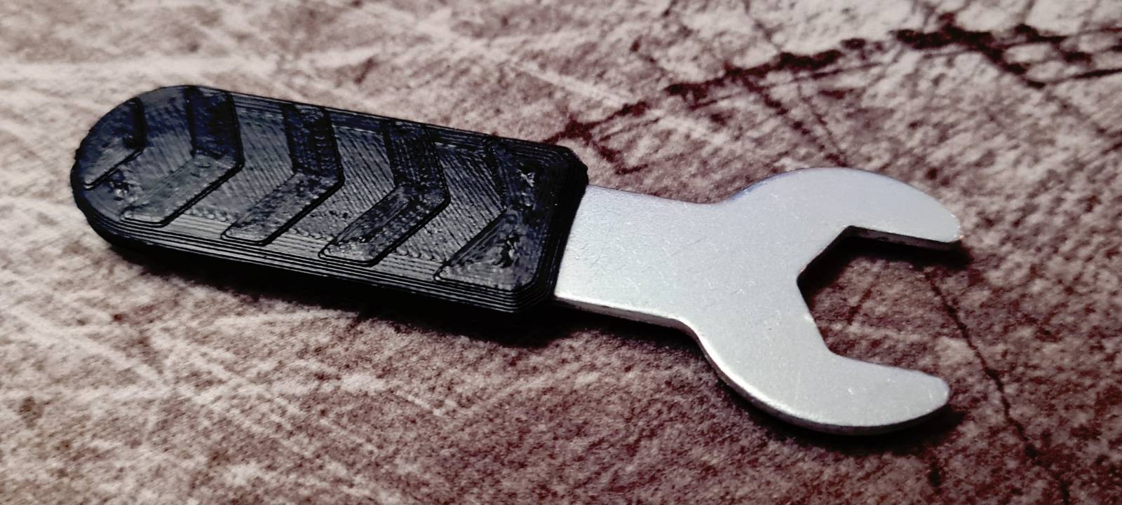 Phaetus Dragonfly BMS hotend spanner /wrench handle cover by Dzyn3D ...