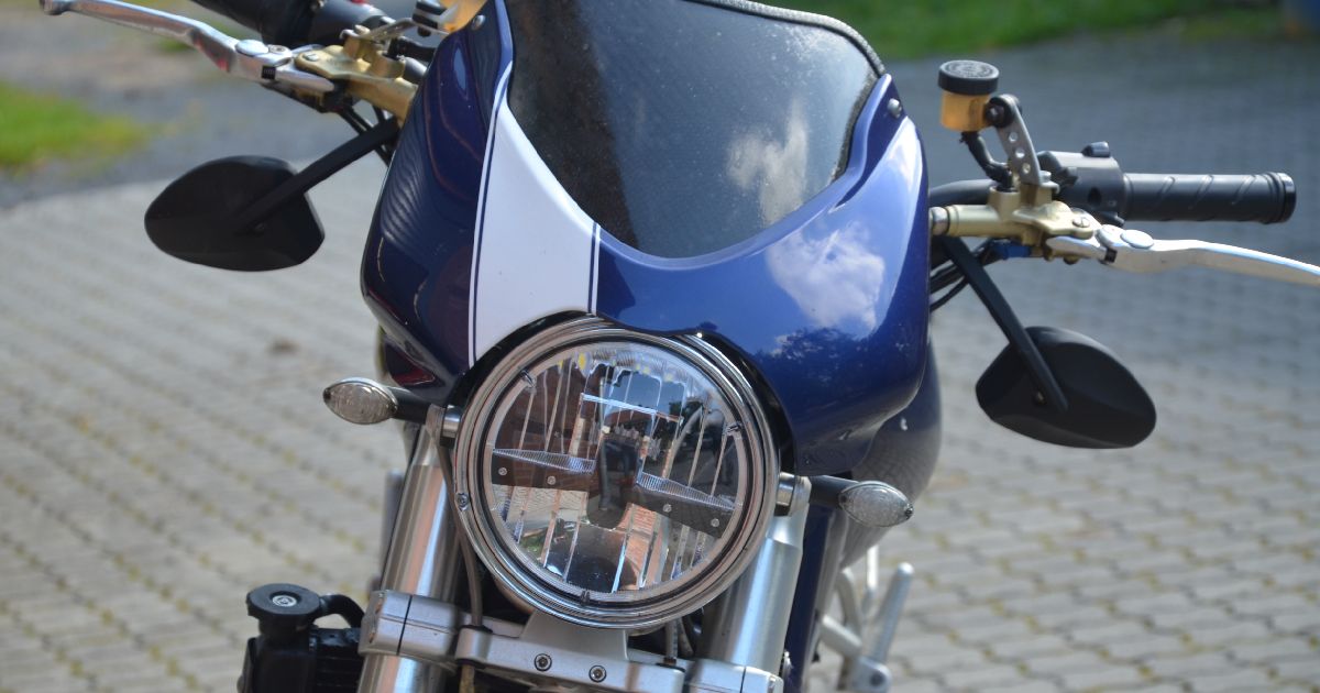 Highsider mirror mount by firstgizmo | Download free STL model ...