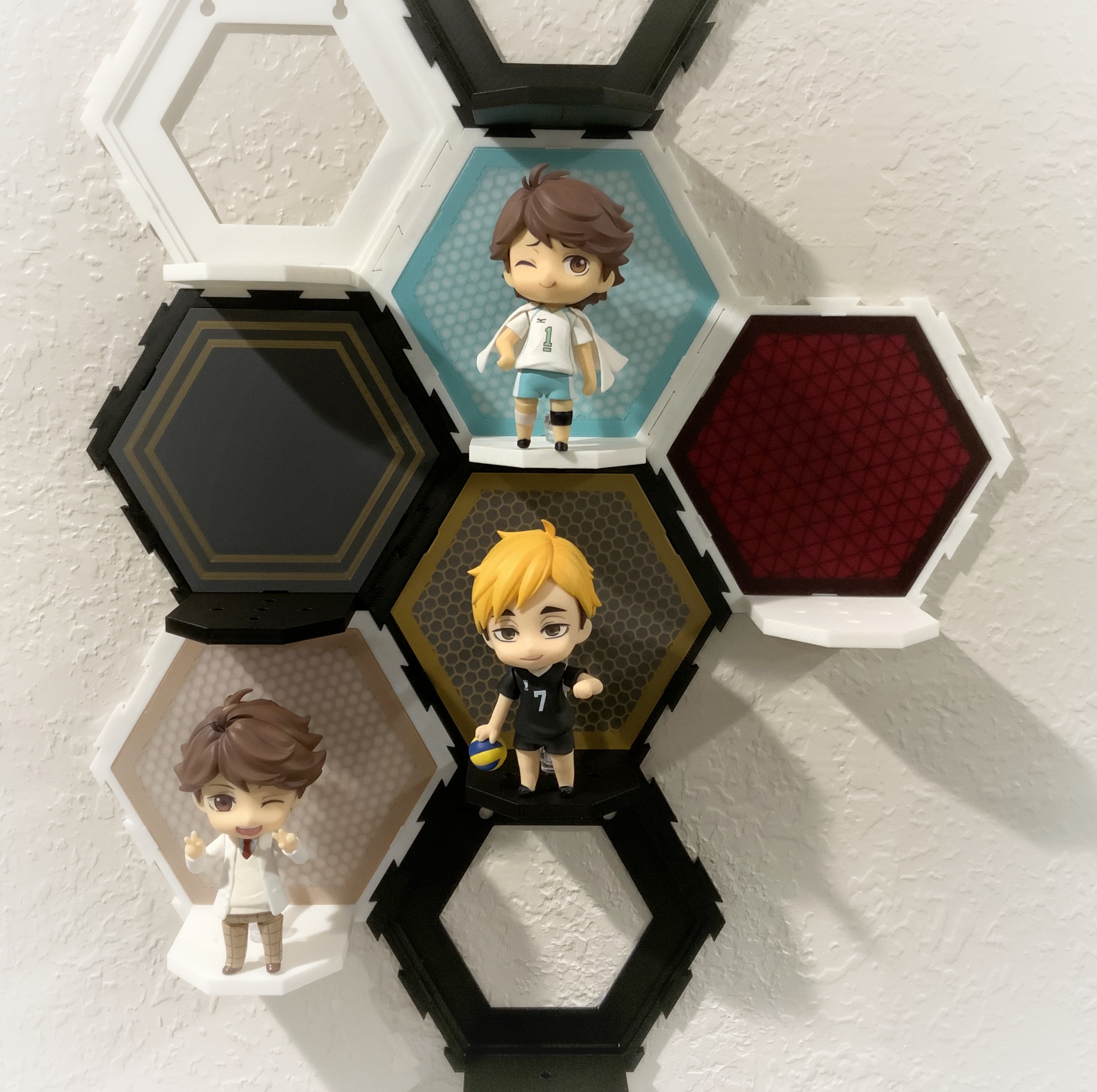 Modular Nendoroid Shelves with Backplates by Erin C. | Download free ...