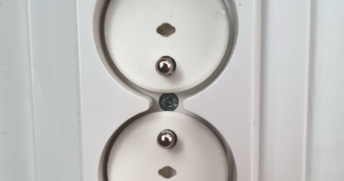 Power Socket Safety by Kemor | Download free STL model | Printables.com