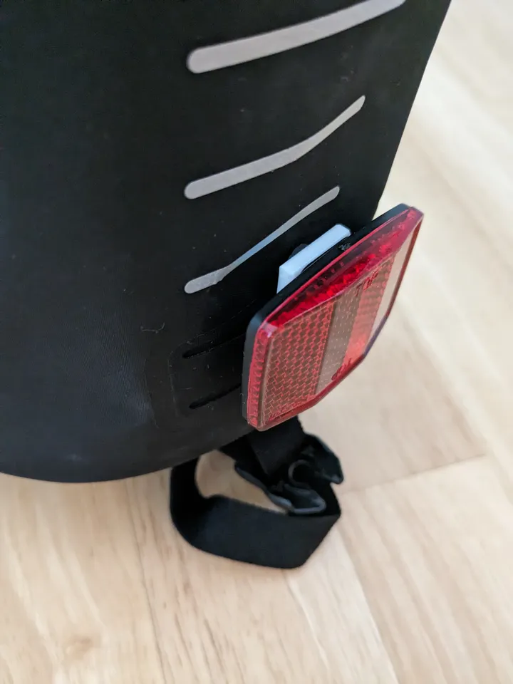 bike reflector holder clip by hggh | Download free STL model ...