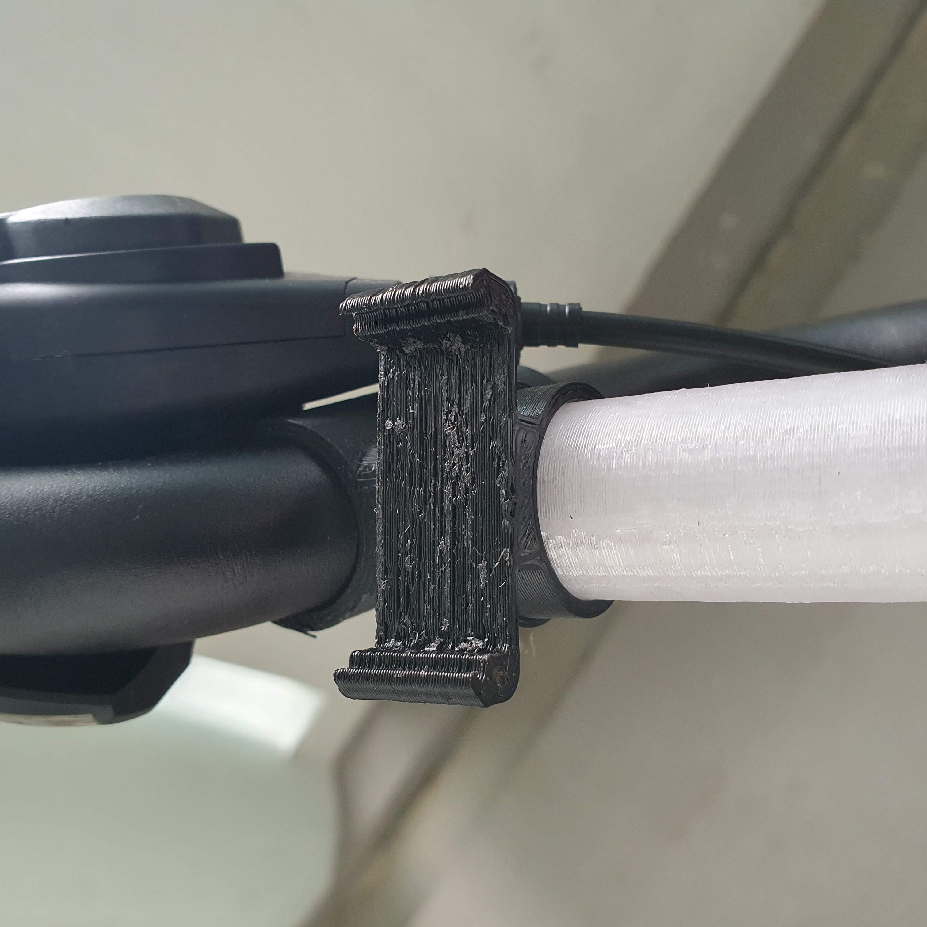 Bicycle handlebar Casio watch mount by DIllY Daily | Download free STL ...