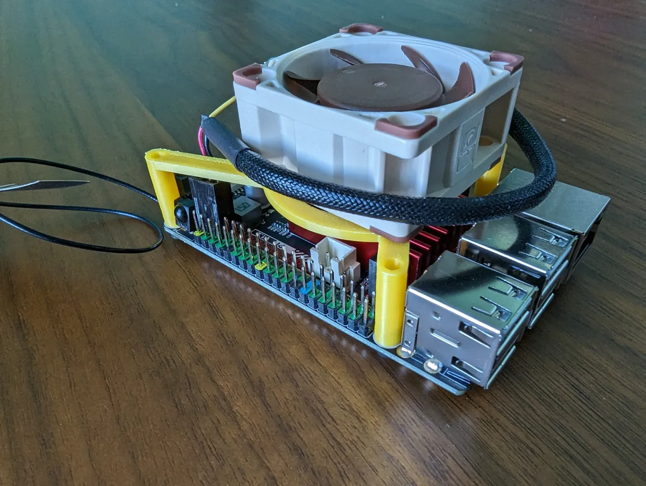 BTT Pi V1.2 40mm Fan Holder by SonOfUncleSam | Download free STL model ...