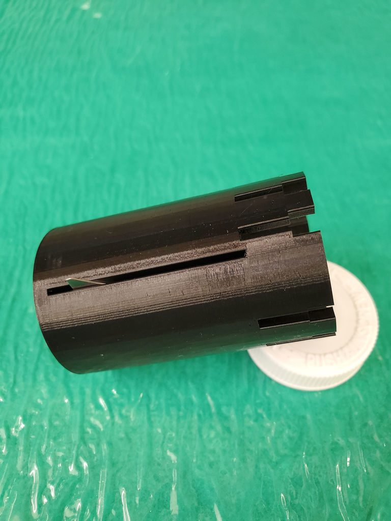 ThinCert (Ø 24 mm) Membrane Cutter by Adrian West | Download free STL ...