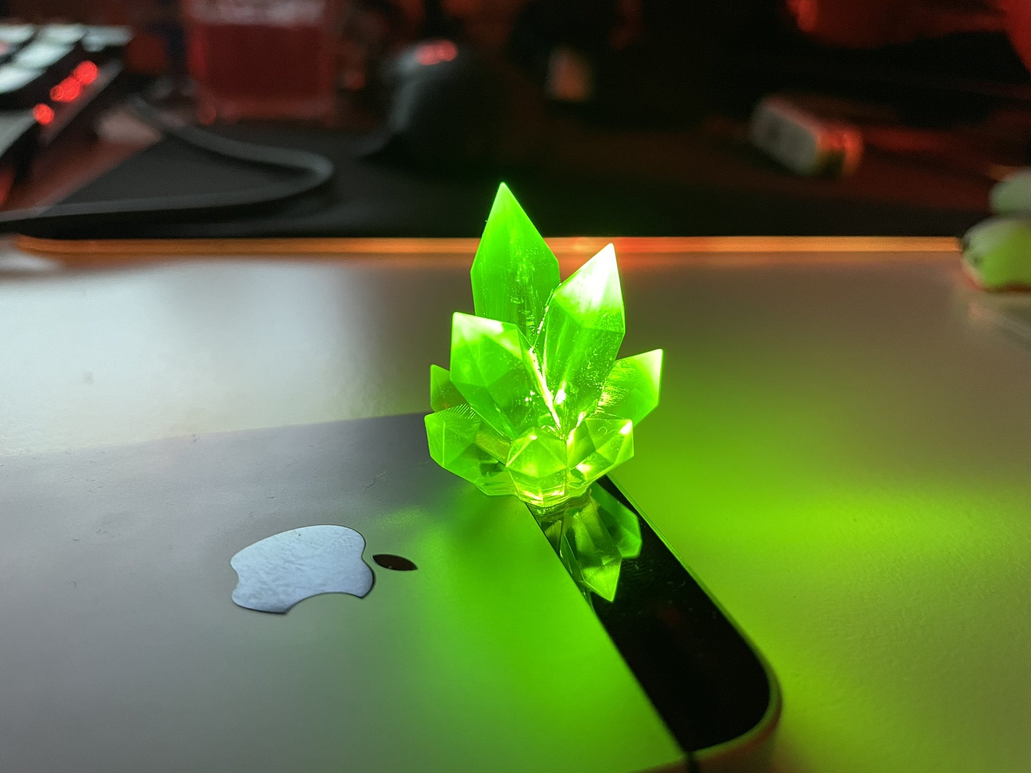Generic crystal by retrofero | Download free STL model | Printables.com