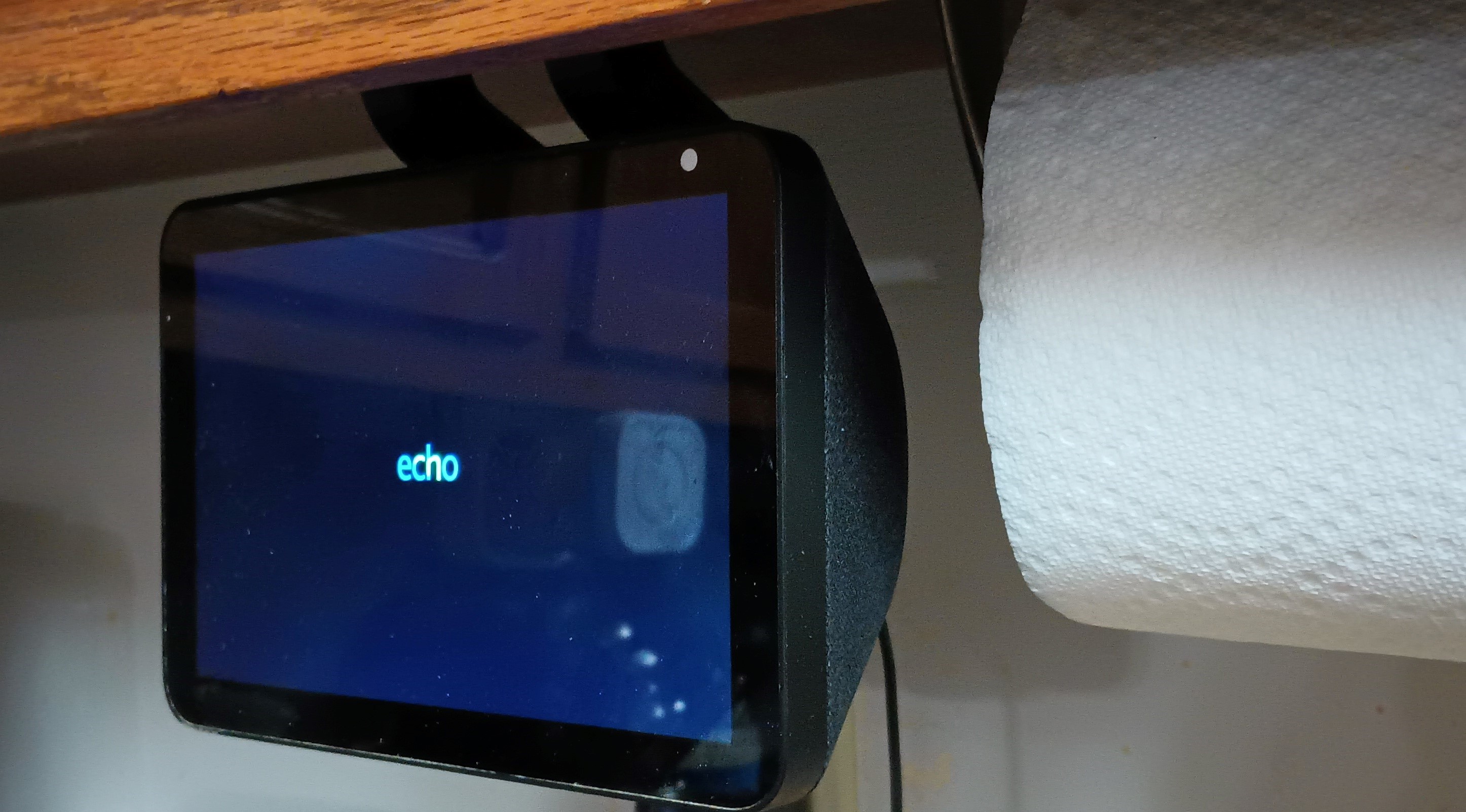 Echo 8 Show undercounter mount (magnetic) by Joe Sacher | Download free ...