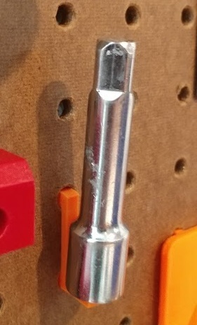 Pegboard Mount for Socket Extender by LegendaryCheez | Download free ...