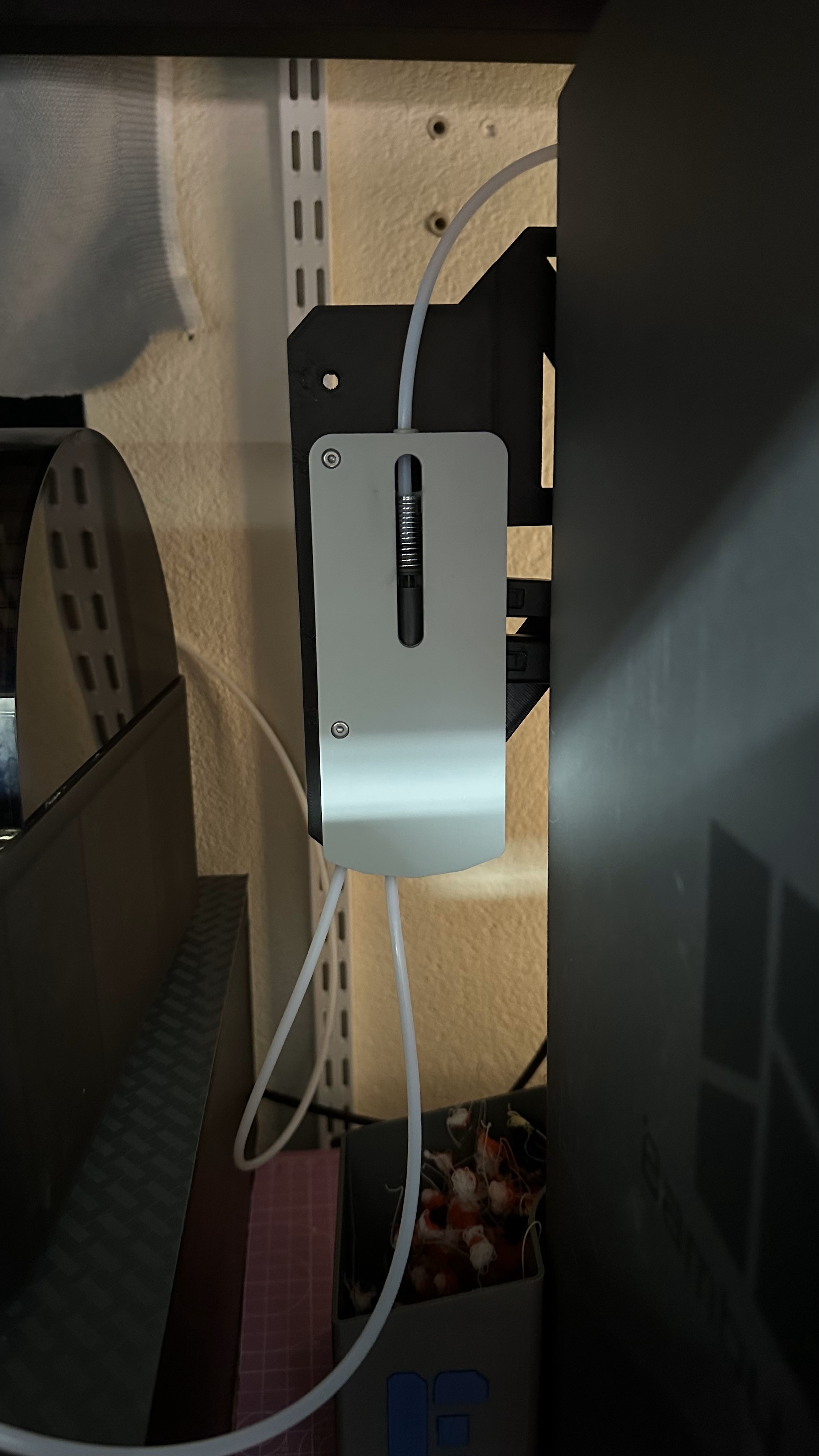BambuLabs X1C AMS Hub mount by elmaker Design | Download free STL model ...