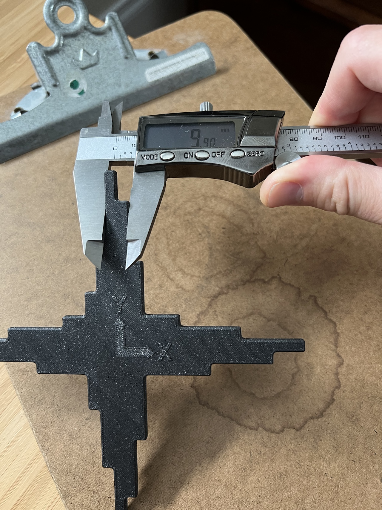 CaliCross: A Handy Tool for 3D Printer Dimensional Accuracy by Adam L ...