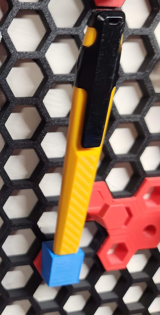 HSW OLFA Small Knife Holder by Drennen Brown | Download free STL model | Printables.com