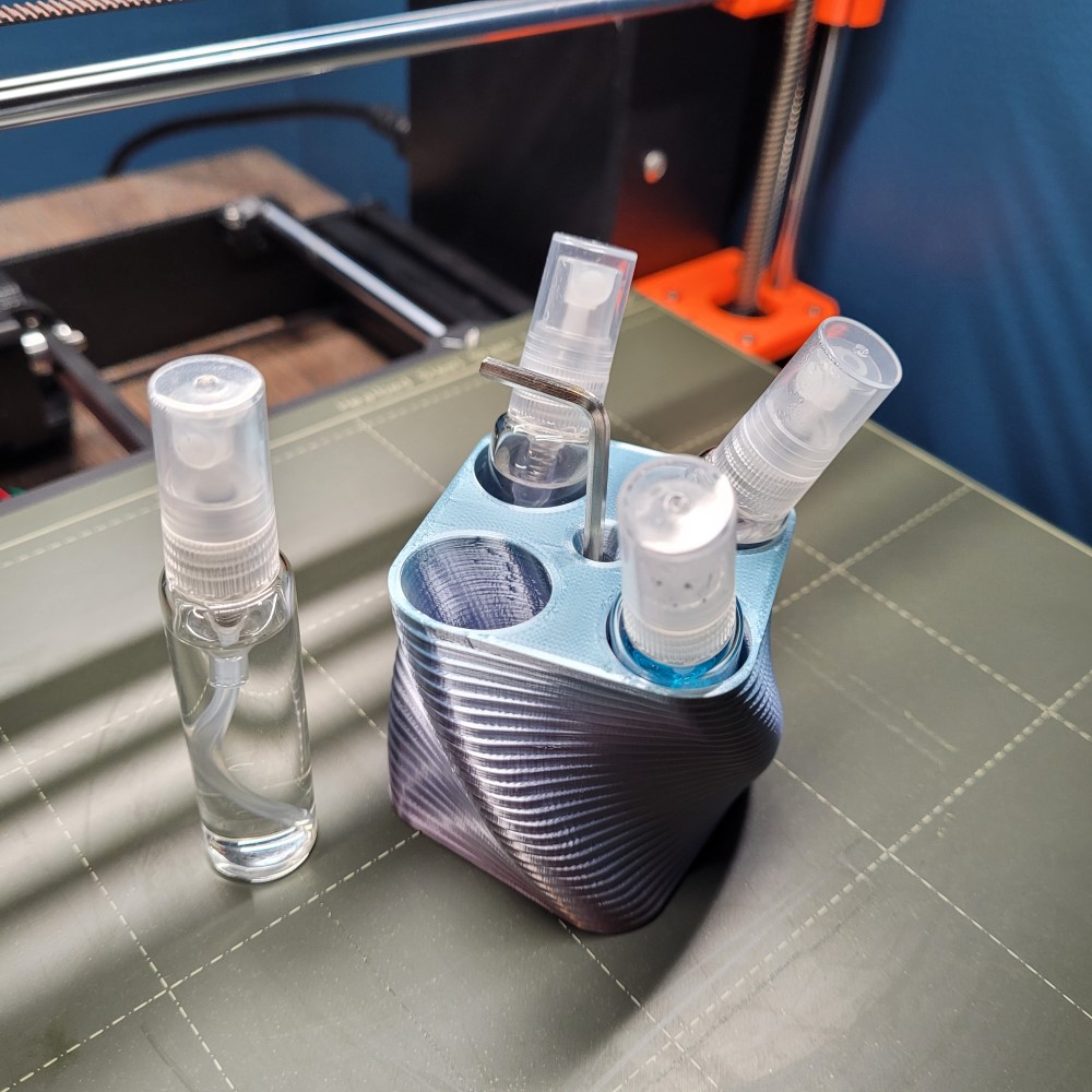 IPA/Solvent Spray Holder w/Hex Key Slot by Teque5 | Download free STL ...