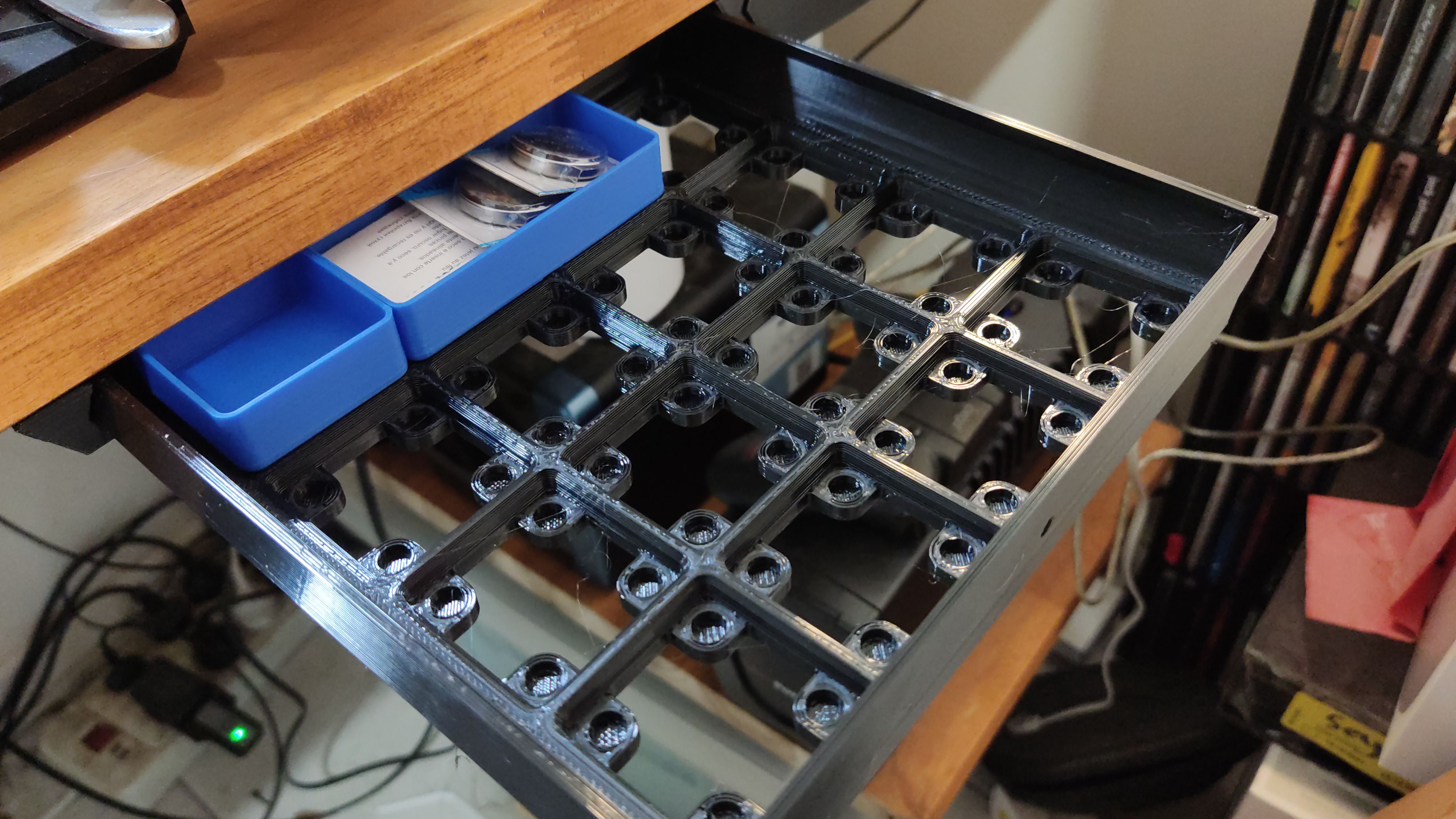 Under desk gridfinity drawer (no handle or supports) by NigelTufnel ...