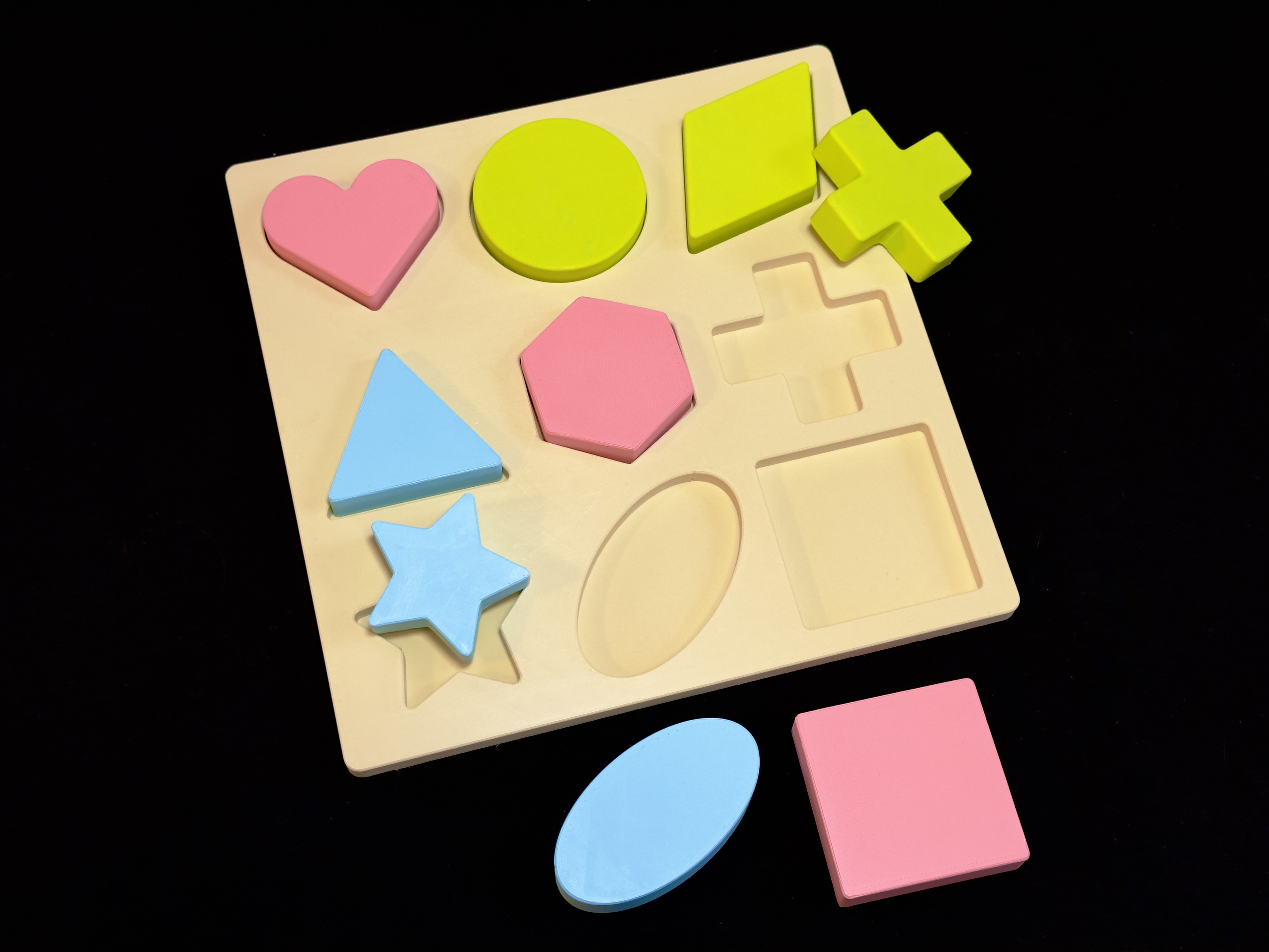 Board: Shapes (filled) by MarekZeman91 | Download free STL model ...