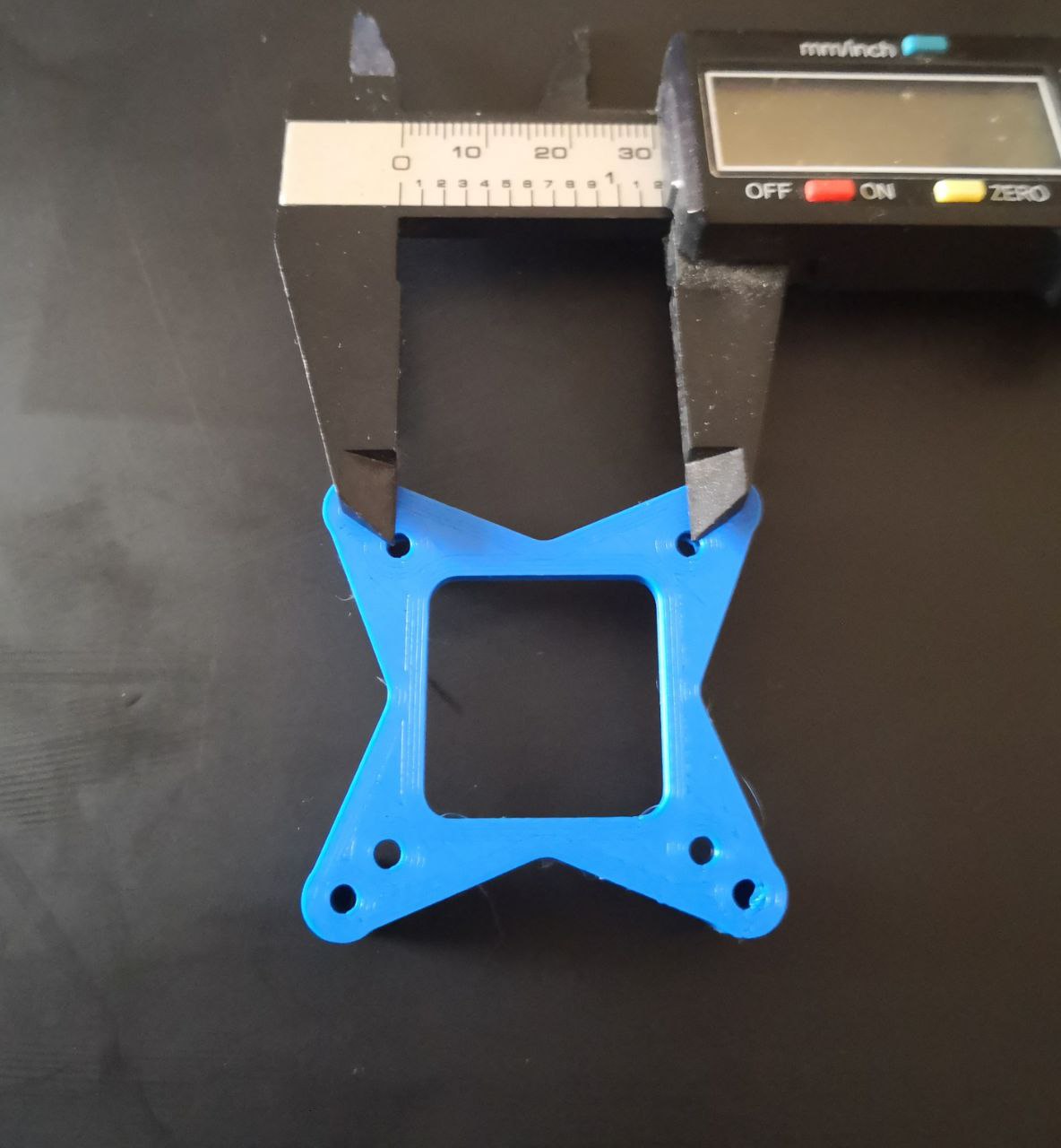 FPV Flight Controller Montagesockel 30.5 x 30.5 Adapter by Daylux ...