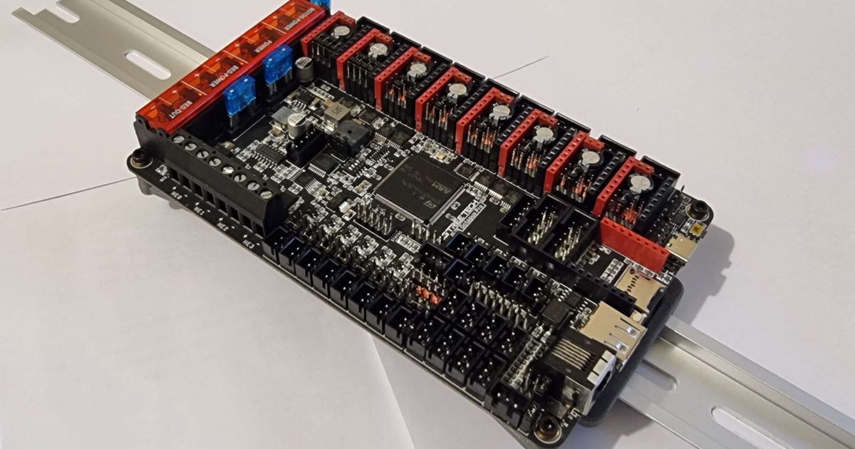 DIN Rail BTT Octopus Mount by Maxstupo | Download free STL model ...