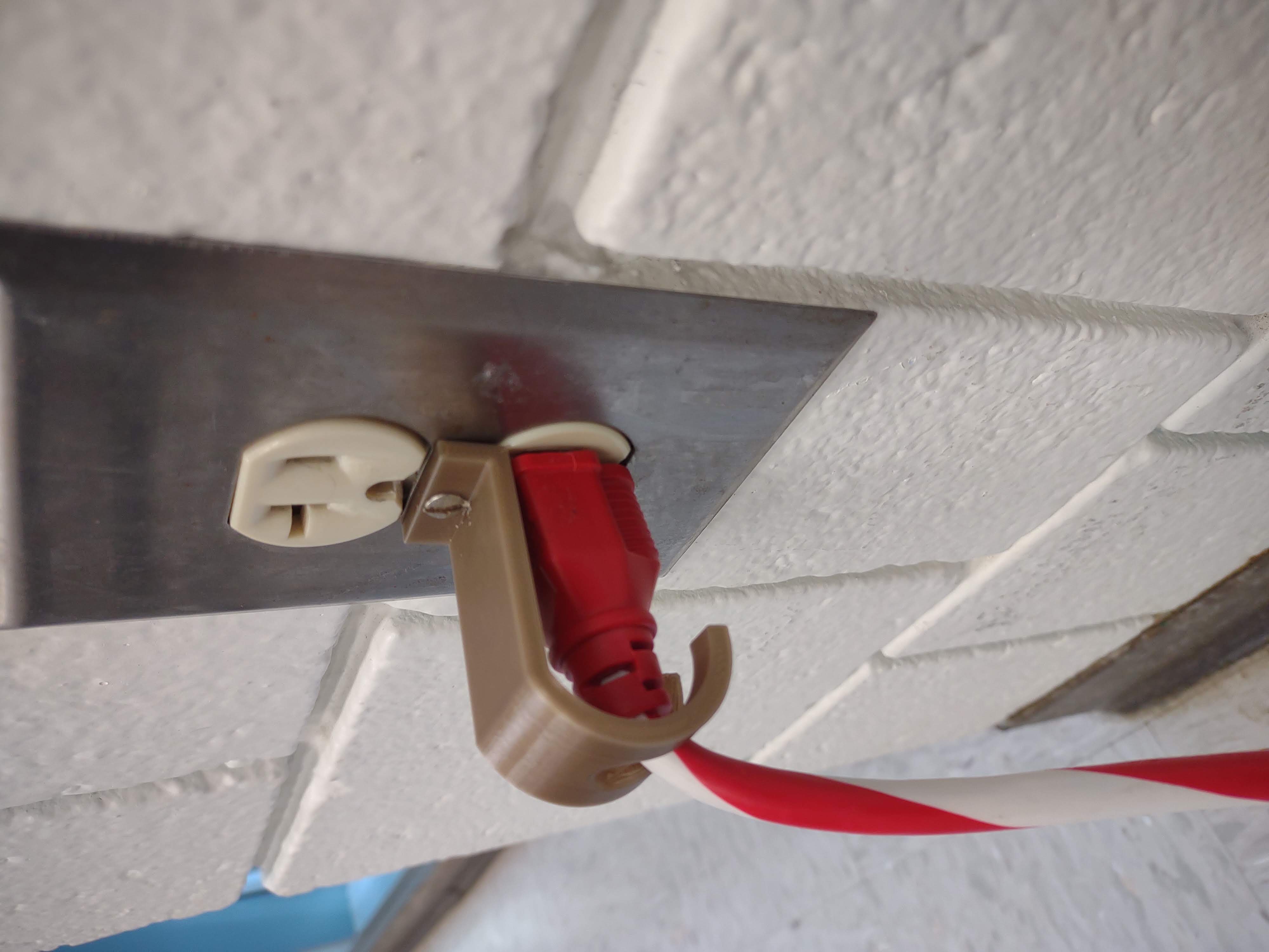 Outlet Plug Protector by Ari | Download free STL model | Printables.com