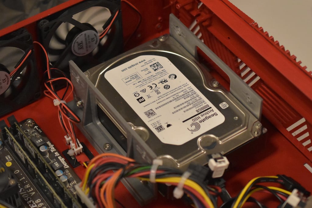HDD Cage | Server by ftobler | Download free STL model | Printables.com