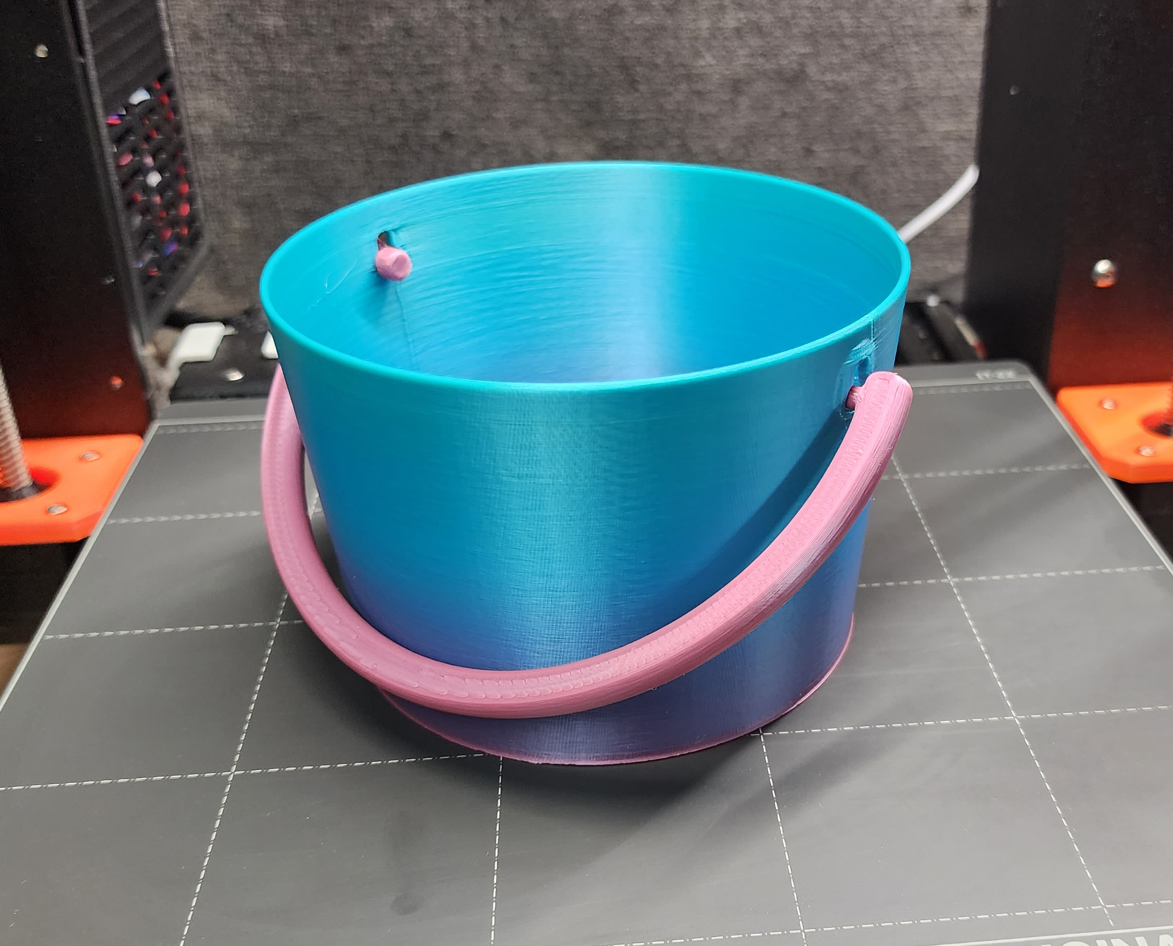 Mini Gillis Bucket - No Supports by Triple G Workshop | Download free ...